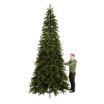 16ft Canyon Pine Green Hinged Full Artificial Christmas tree | DIY at B&Q