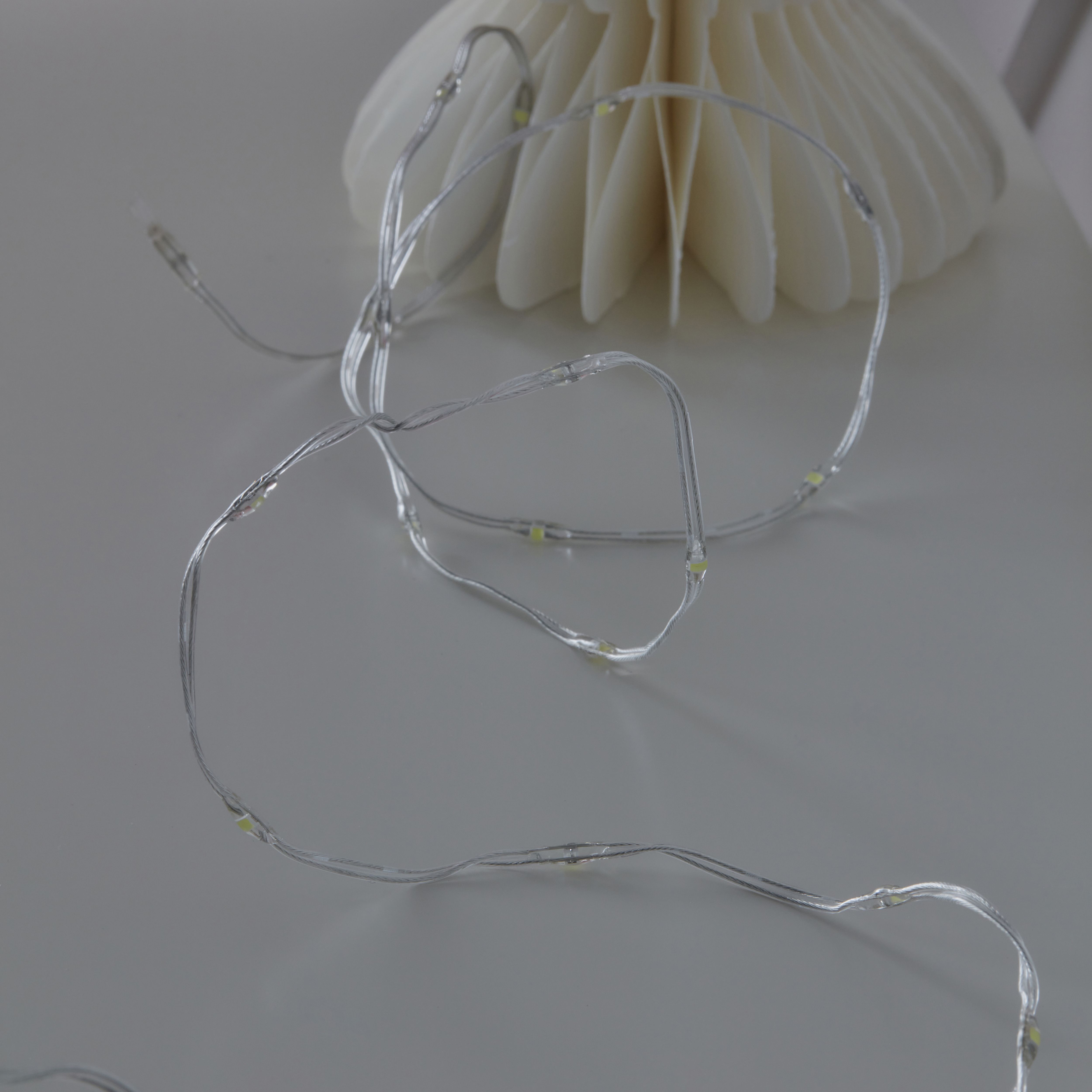 20 Ice white LED String lights With timer function Clear cable