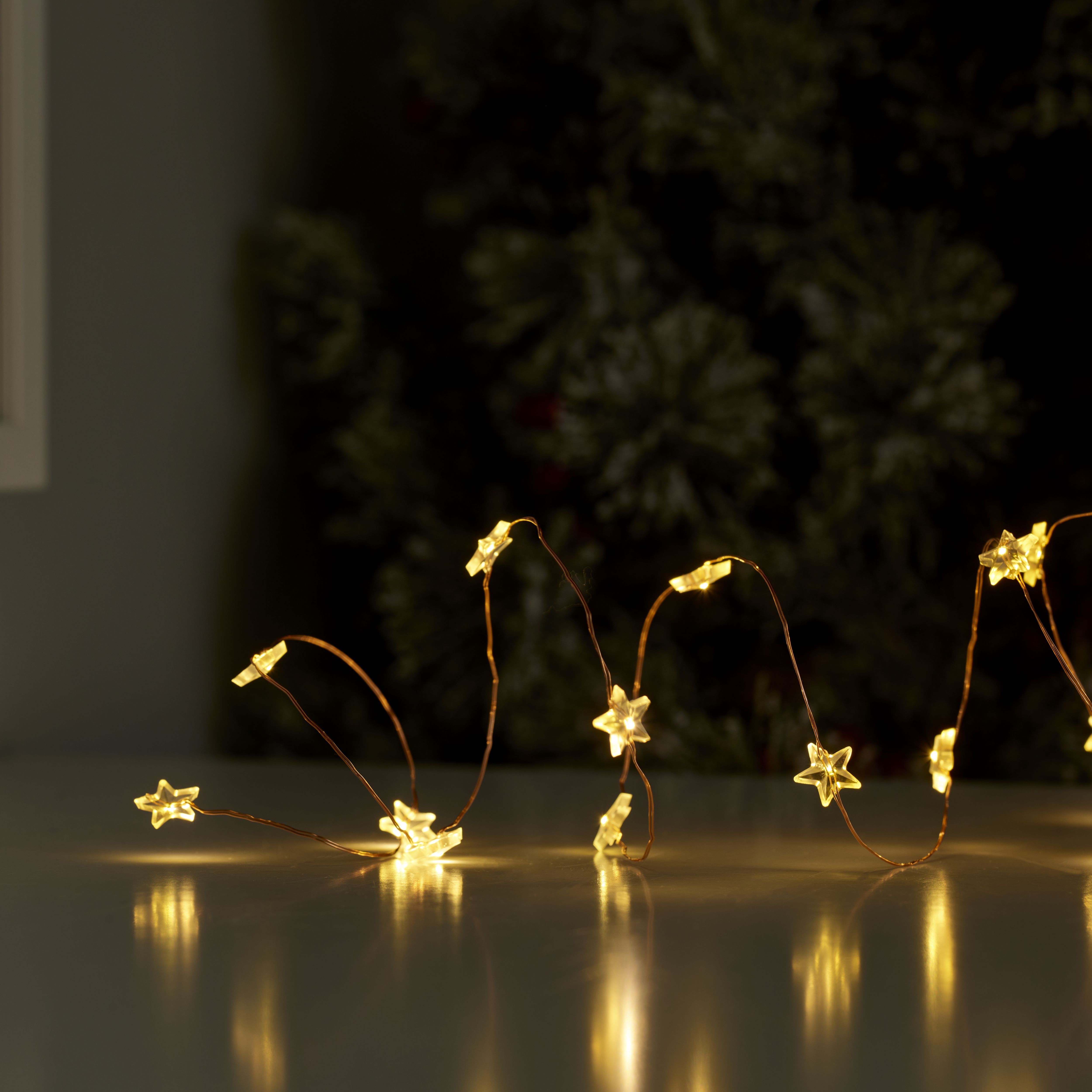 20 Warm white Star wire LED String lights With timer function & 1.82m ...