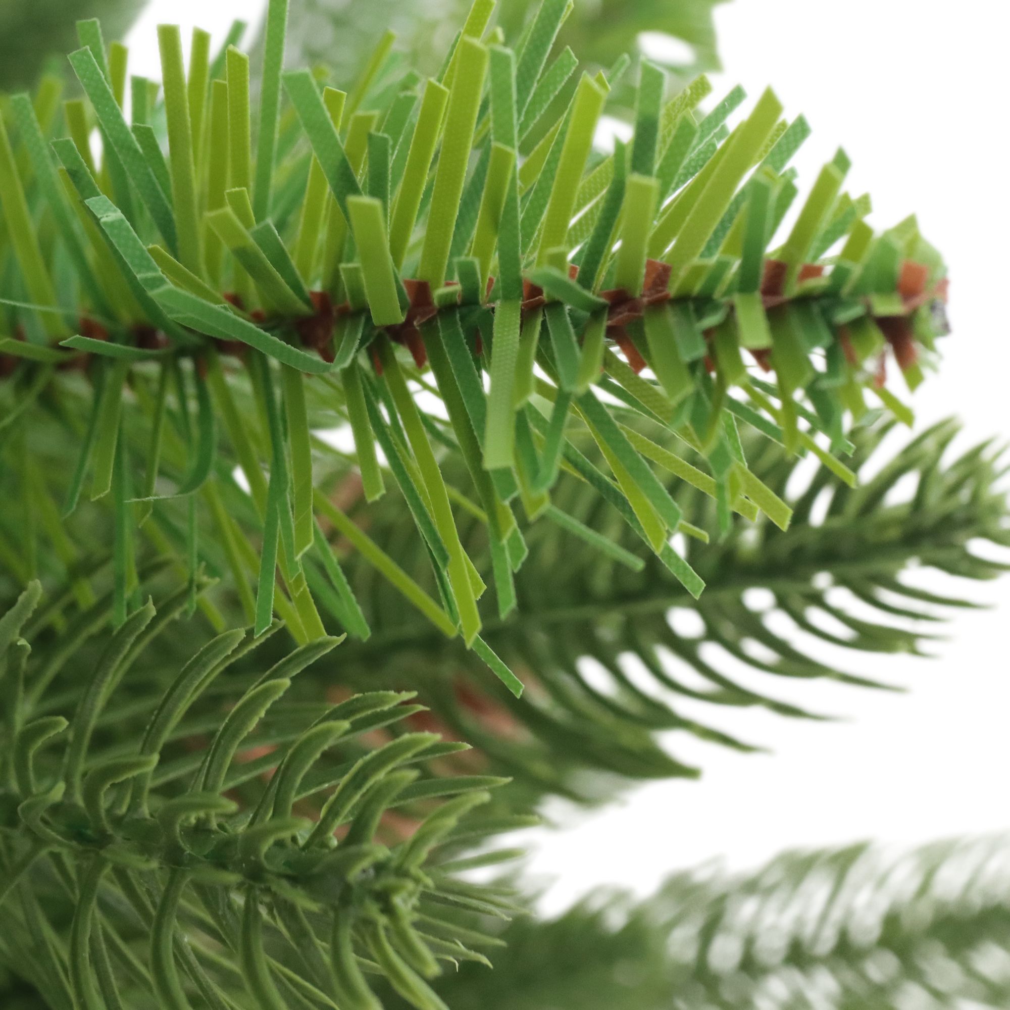 2ft Rokua Green Table top Artificial christmas tree