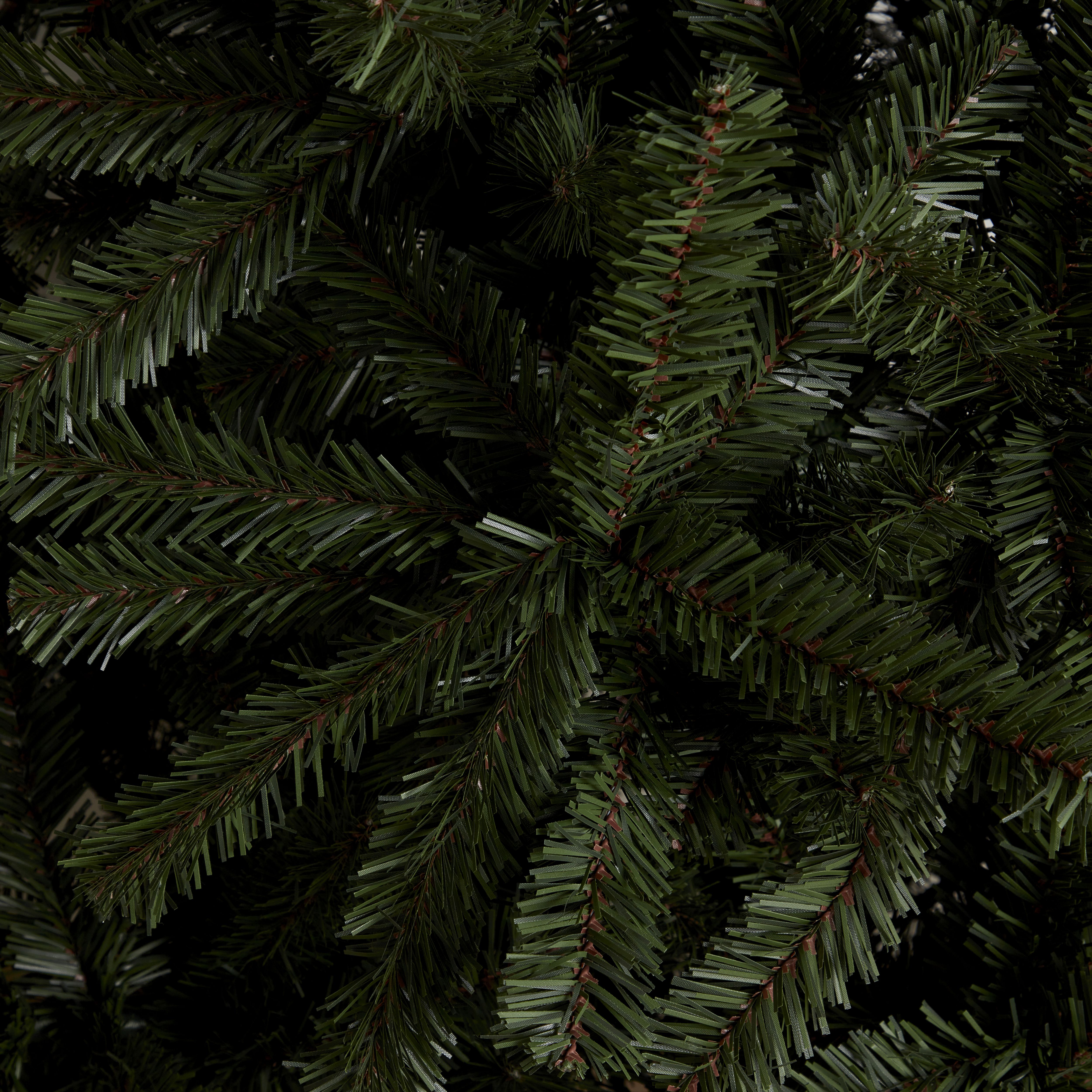 4ft Wintergreen Wrapped Full Artificial Christmas tree - Green