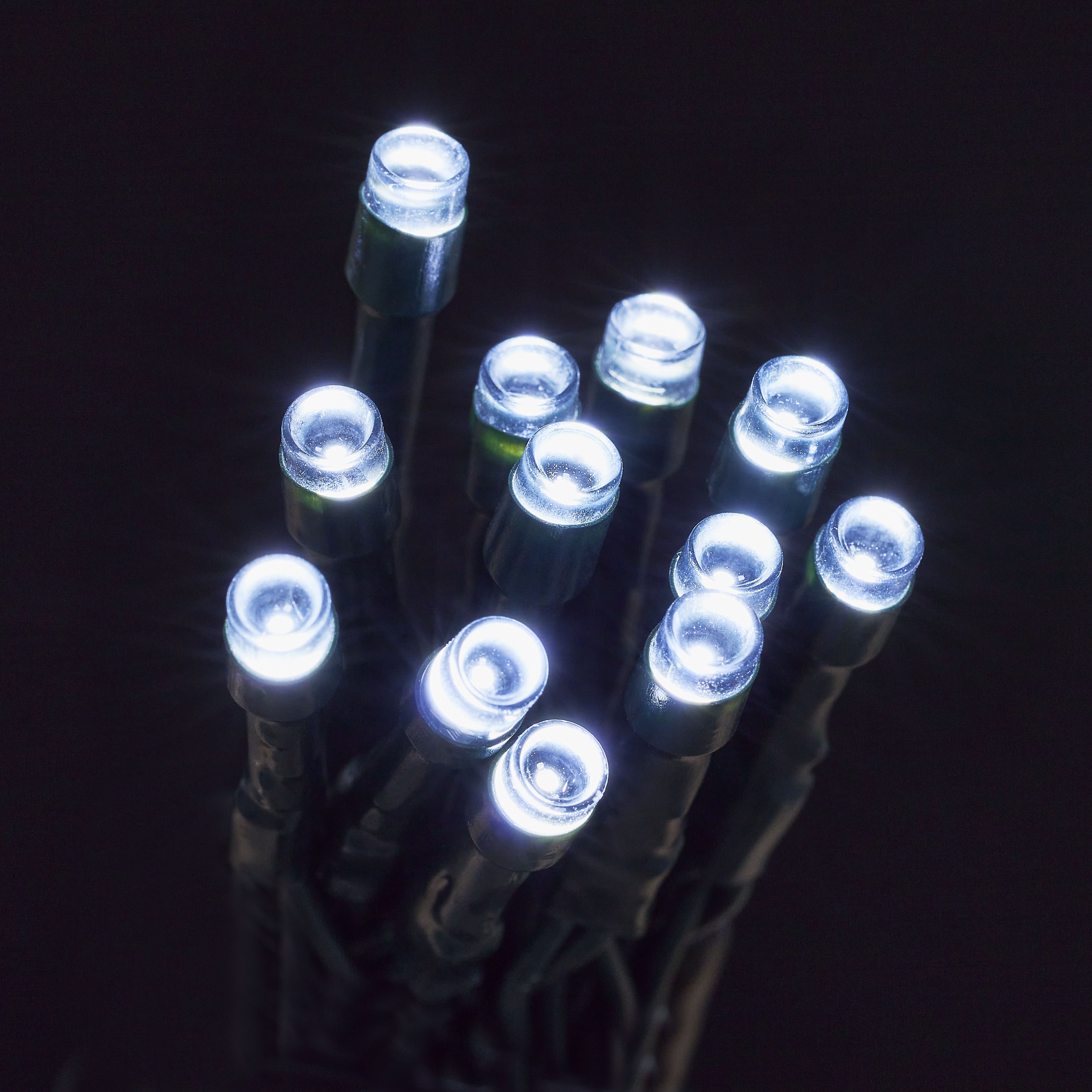 50 Ice white LED String lights With timer function Green cable