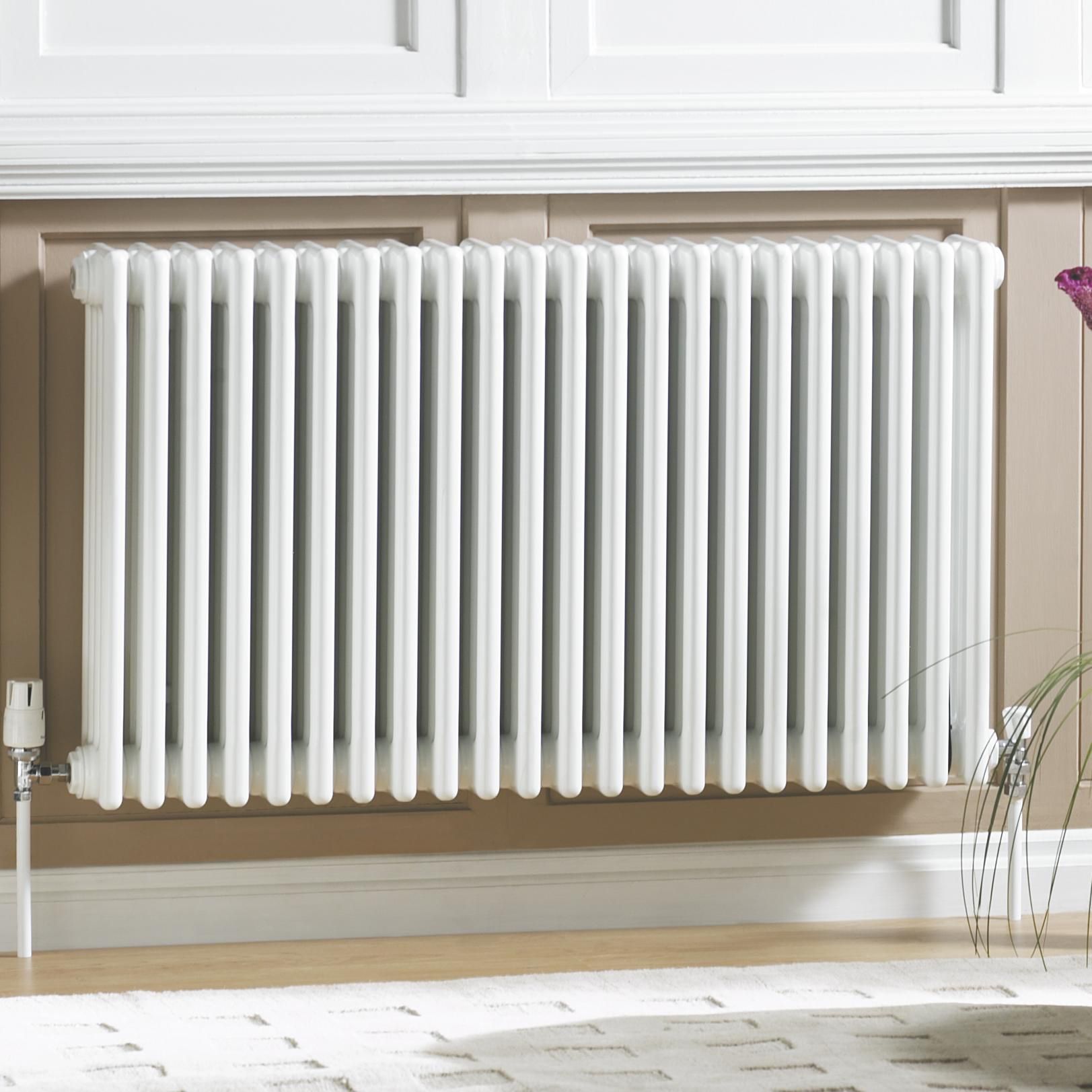 Acova White 2 Column Radiator, (W)628mm x (H)600mm | DIY at B&Q