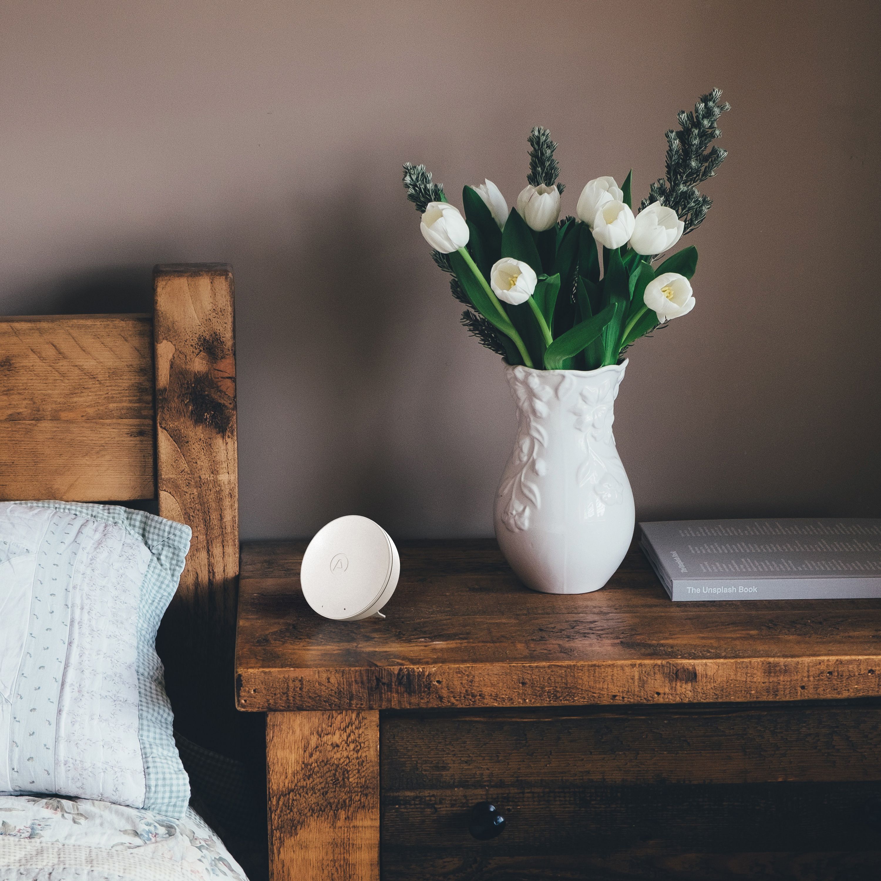 Airthings Wave Mini Smart air quality monitor