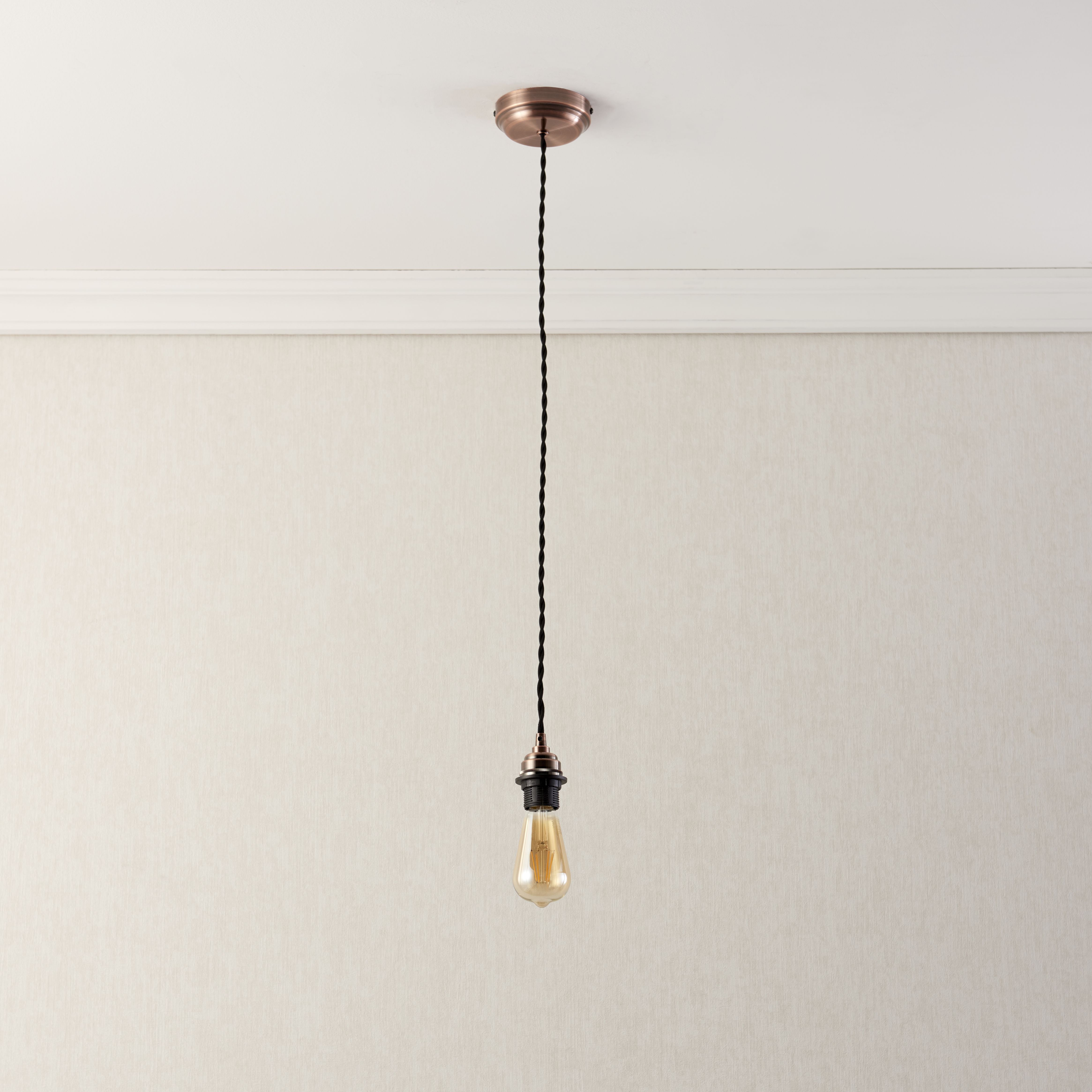 Antique copper effect E27 Cable light set (L)1500mm | DIY at B&Q