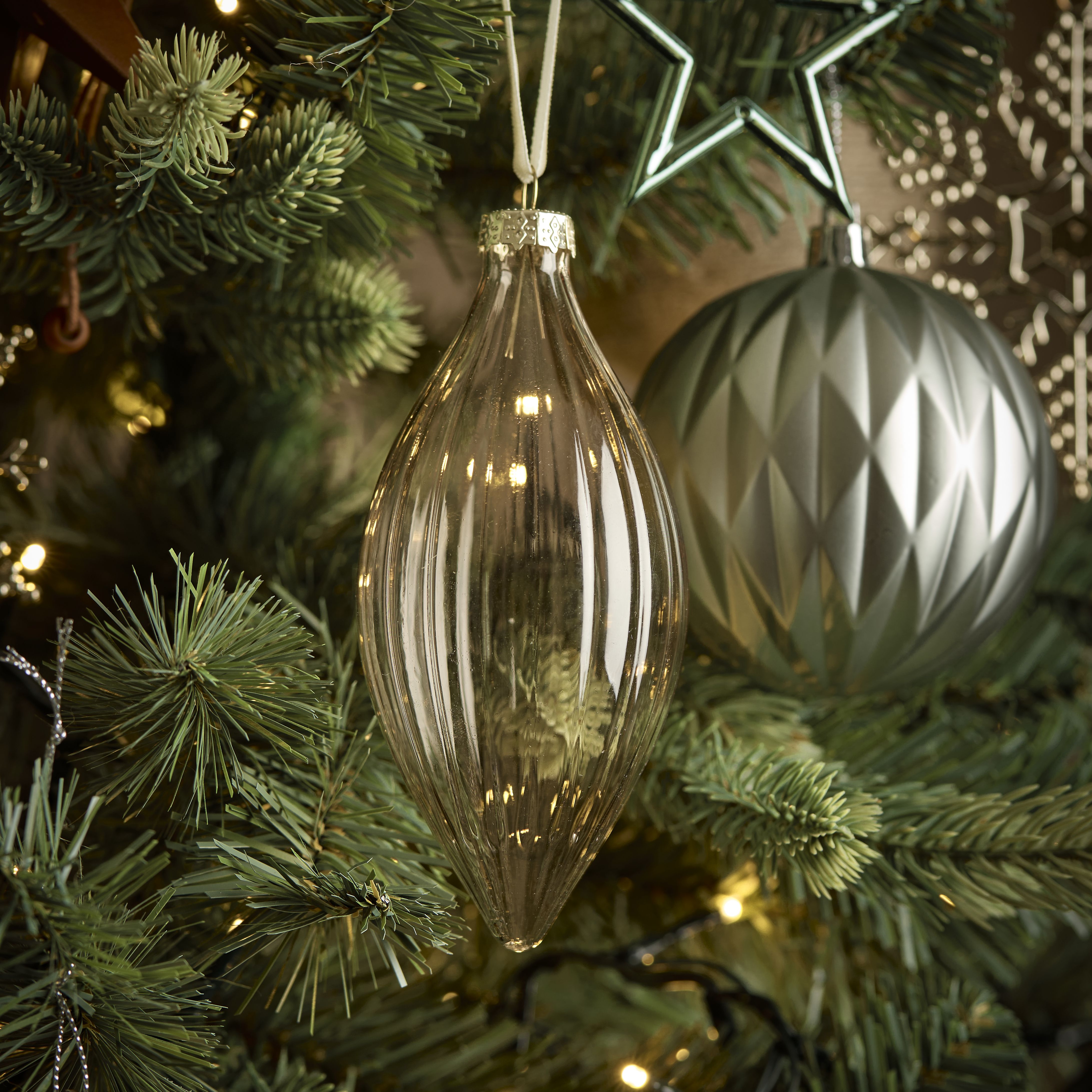 Antique effect Glass Drop Bauble (D) 80mm - Gold