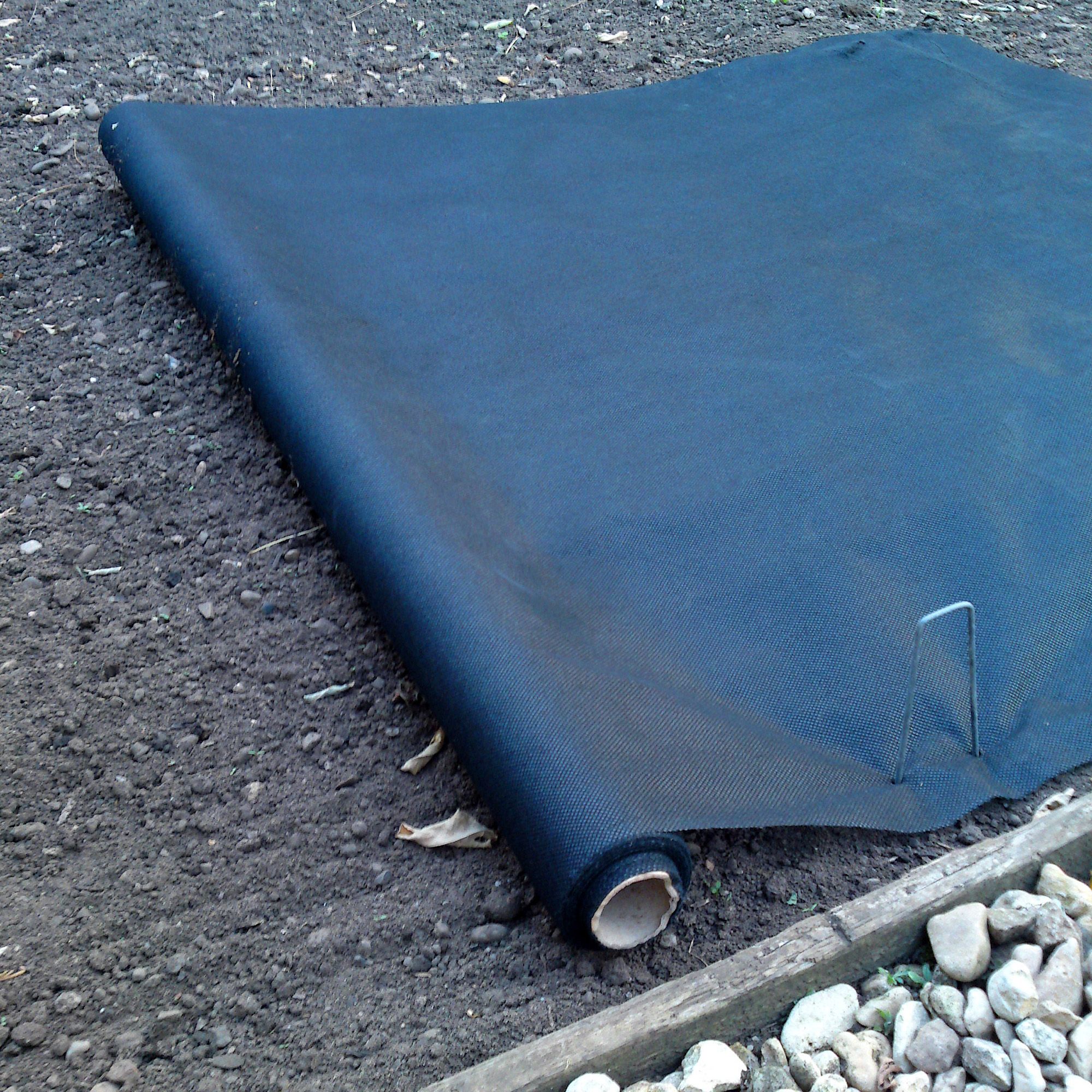 Apollo Gardening Weed control fabric (W)1m (L)15m
