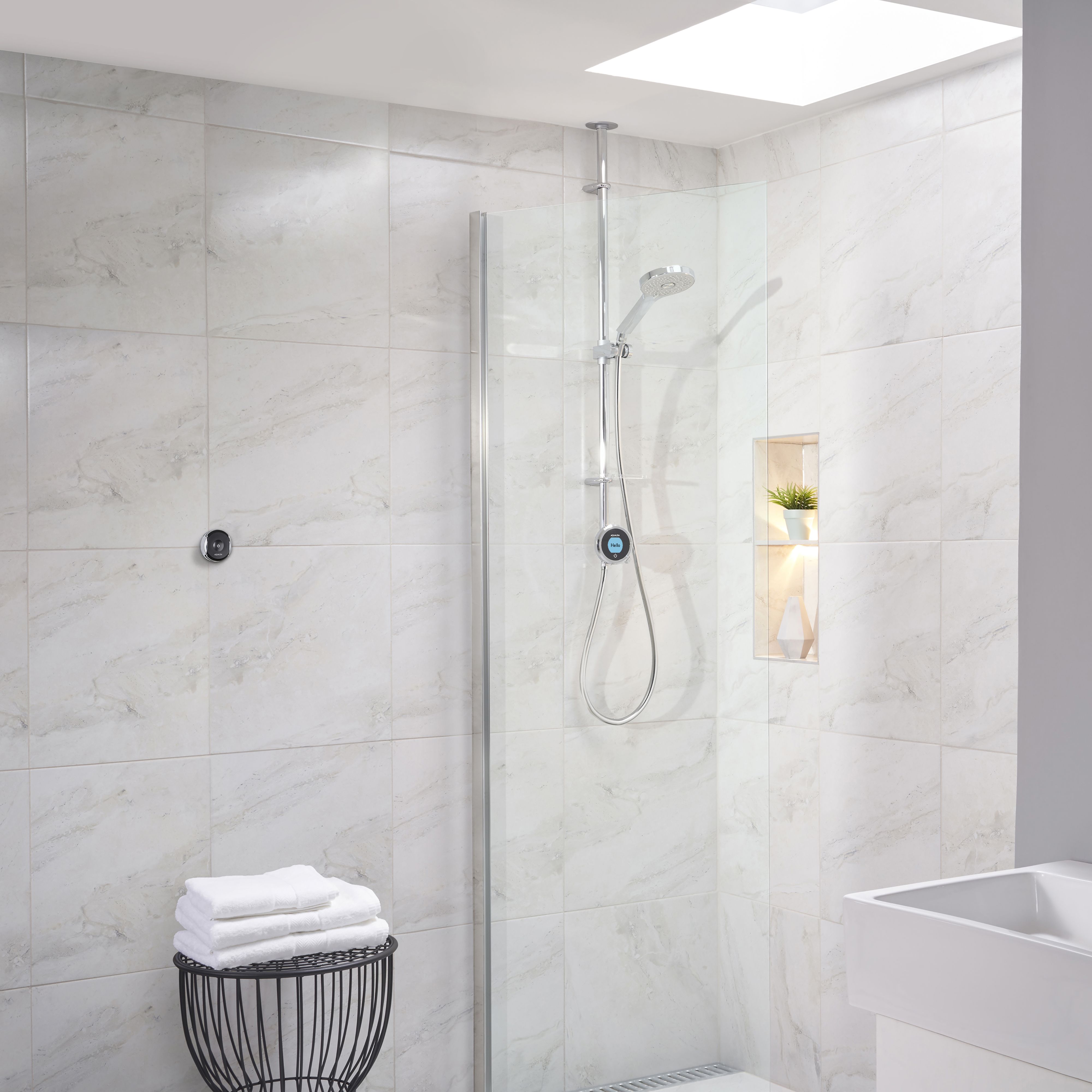 Aqualisa Optic Q Exposed valve HP/Combi Ceiling fed Smart Digital mixer ...