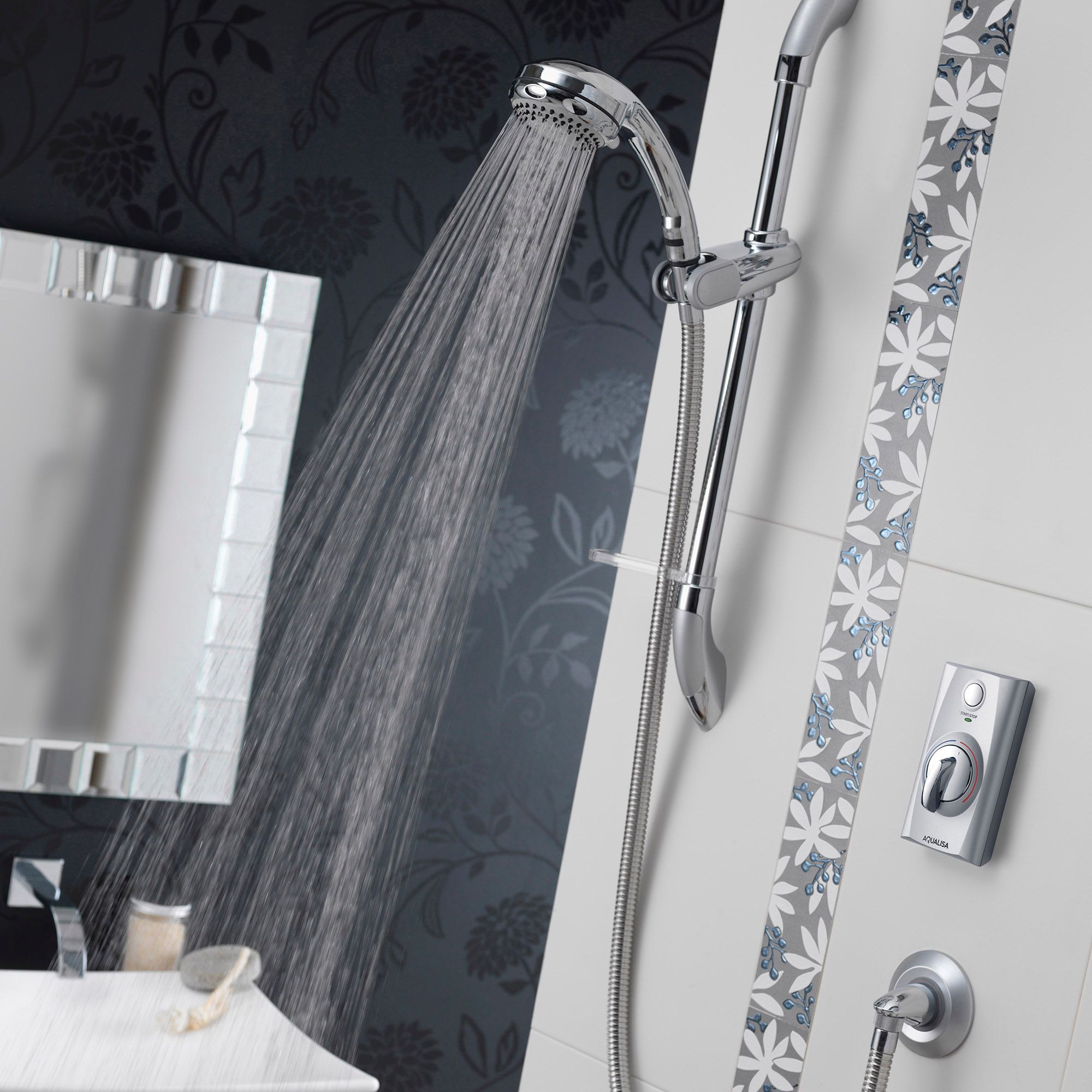 Aqualisa Visage Chrome effect Low pressure Digital mixer Concealed ...