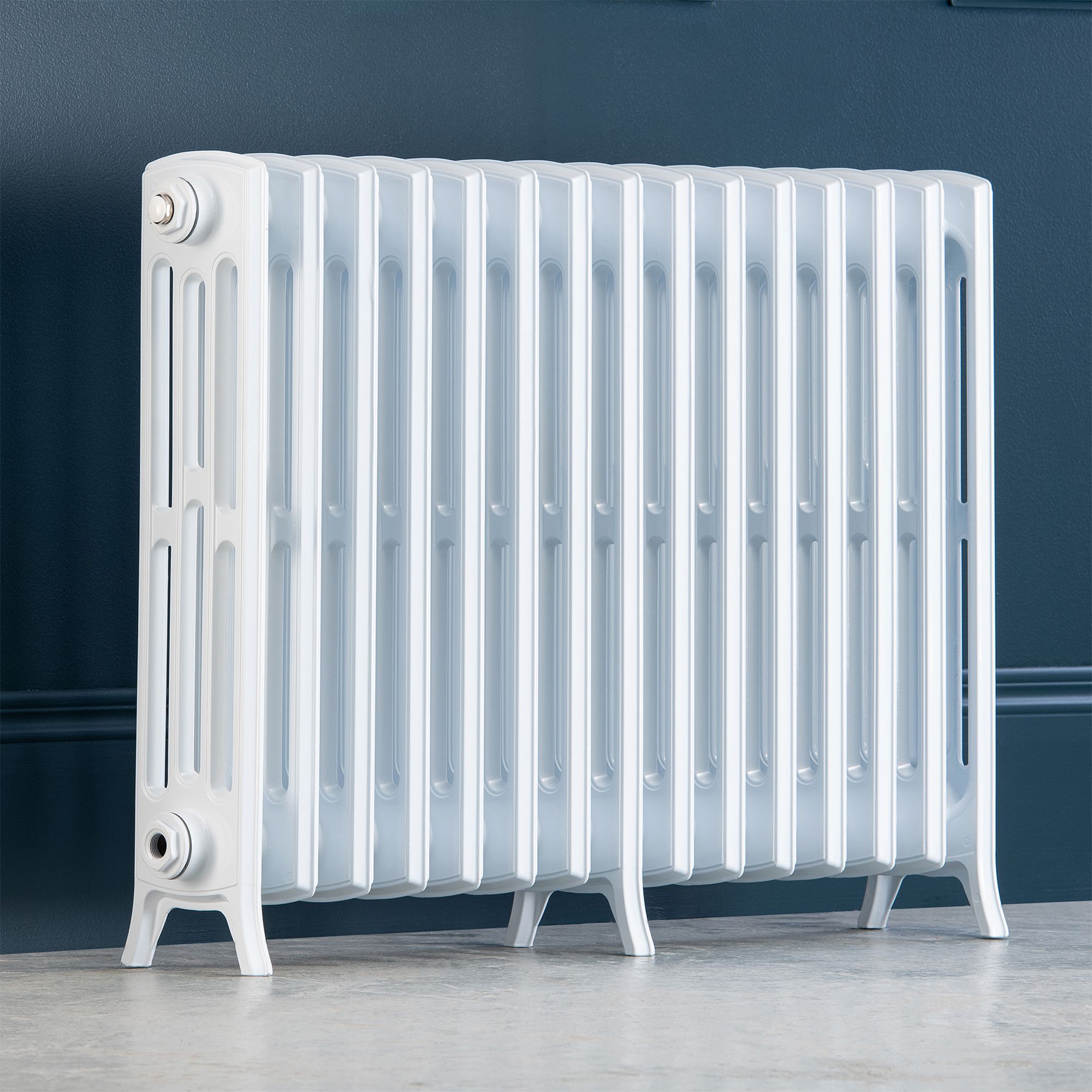 Arroll Edwardian Cast aluminium White 15 Column Radiator, (W)906mm x (H ...