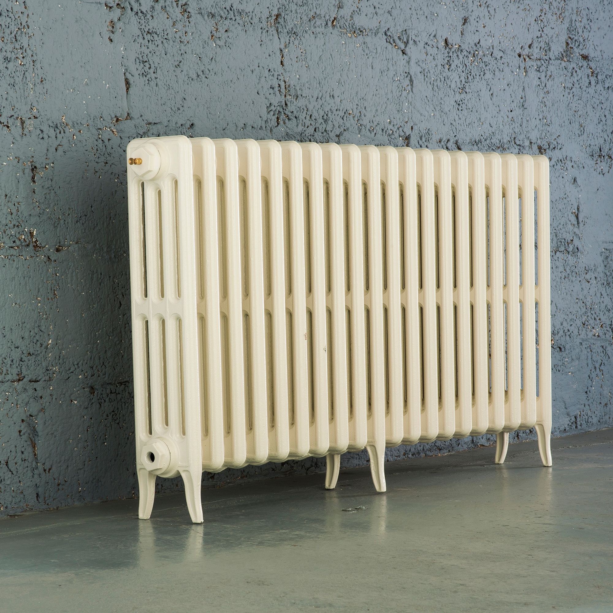 Arroll Neo-Classic 4 Column Radiator, Cream (W)1234mm (H)660mm | DIY at B&Q