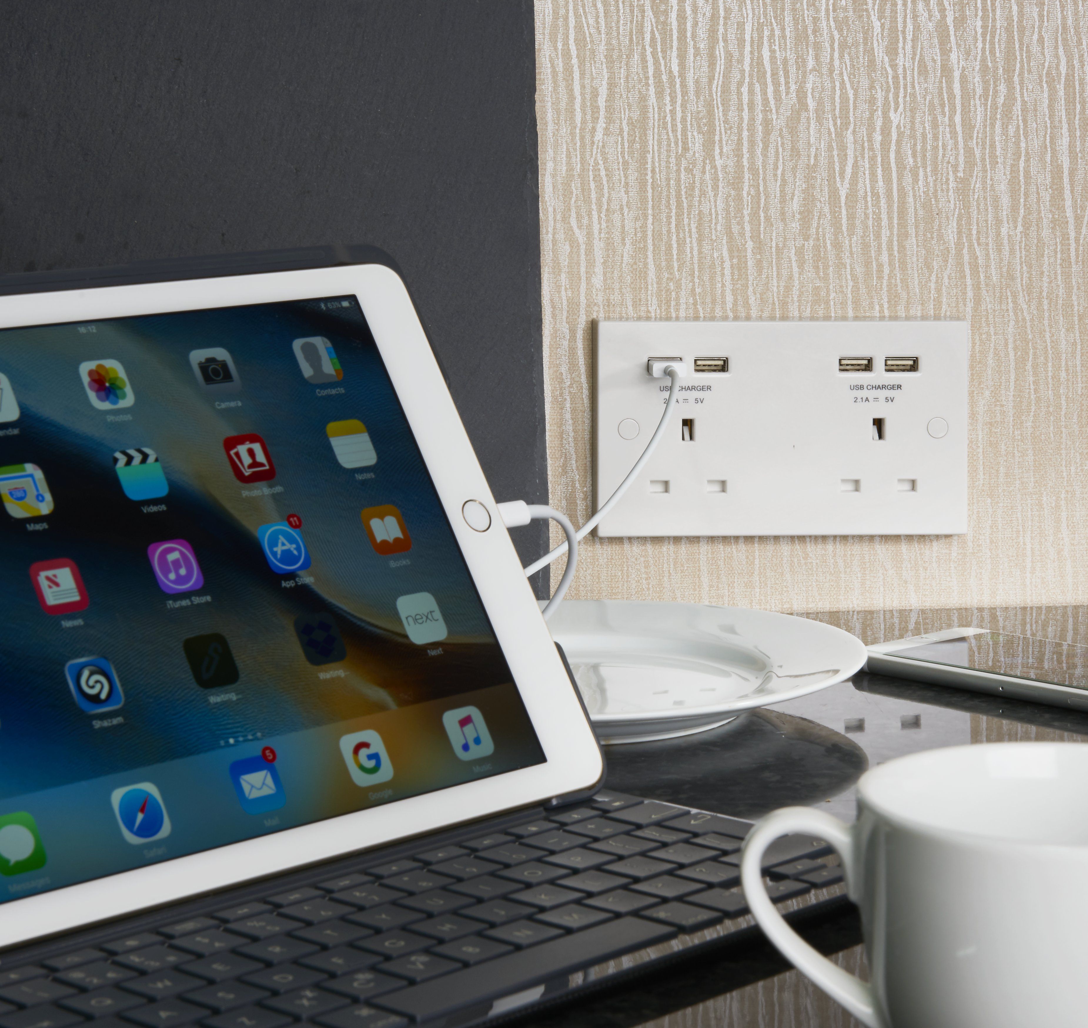 BG White Double 13A Raised square Unswitched Screwed Socket with USB, 4 ...