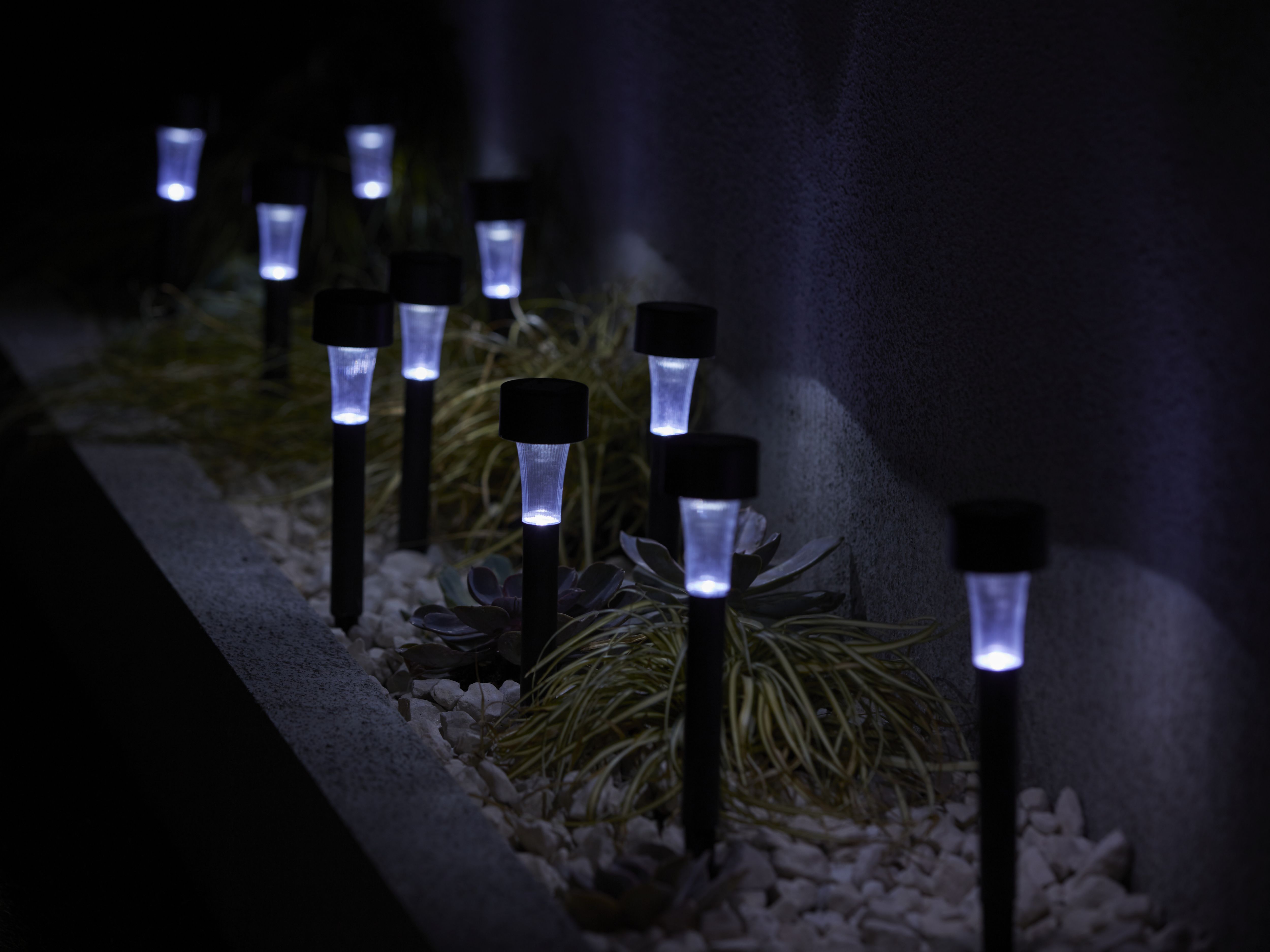 Black Solar-powered Integrated LED Outdoor Stake light, Pack of 10