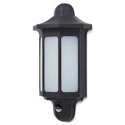 Blooma Dunham Matt Black Mains-powered LED Outdoor Wall light 580lm ...