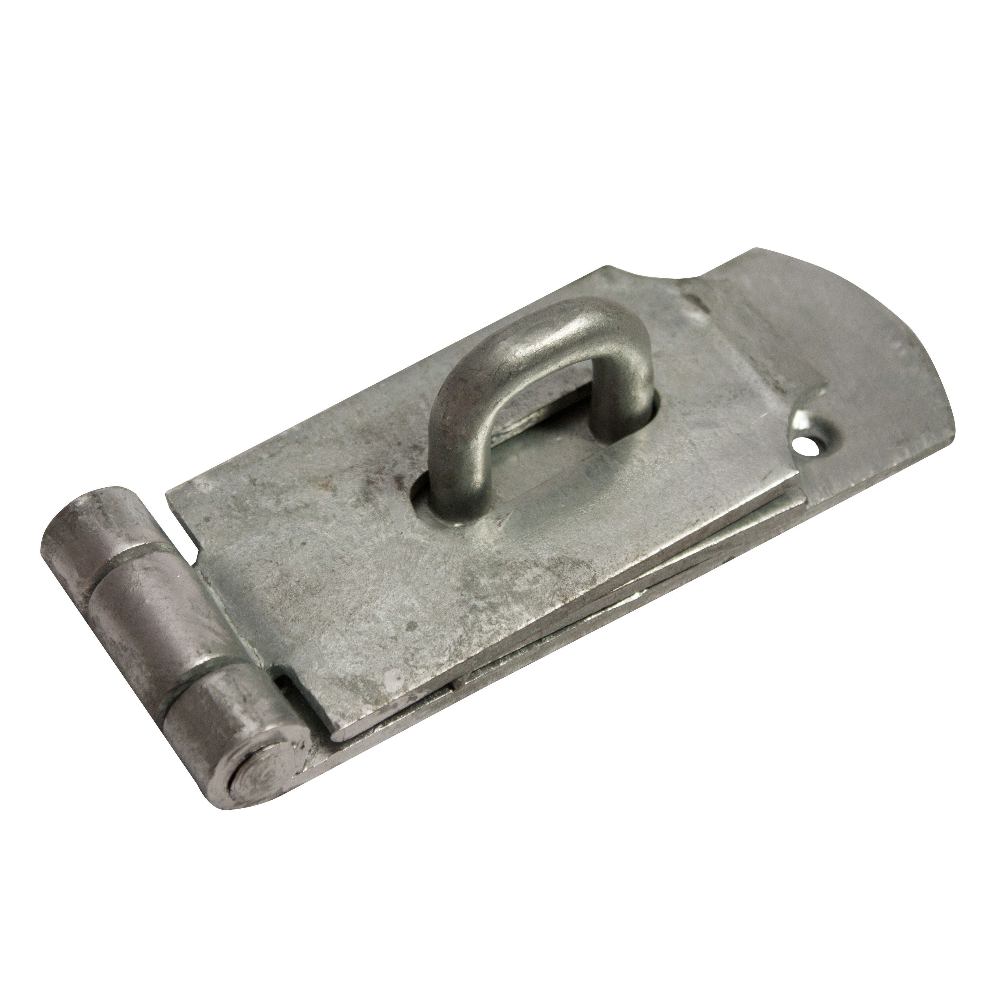 Blooma Galvanised Steel Hasp & staple, (L)254mm (W)55mm | DIY at B&Q