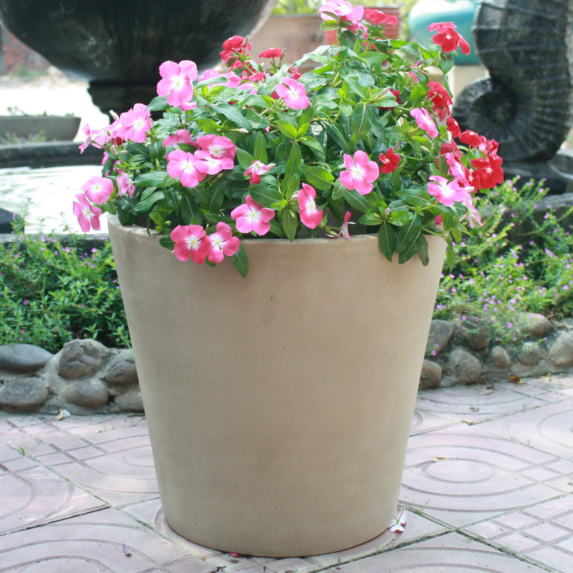 Blooma Mali Brown Terracotta Circular Plant pot (Dia)40cm | DIY at B&Q
