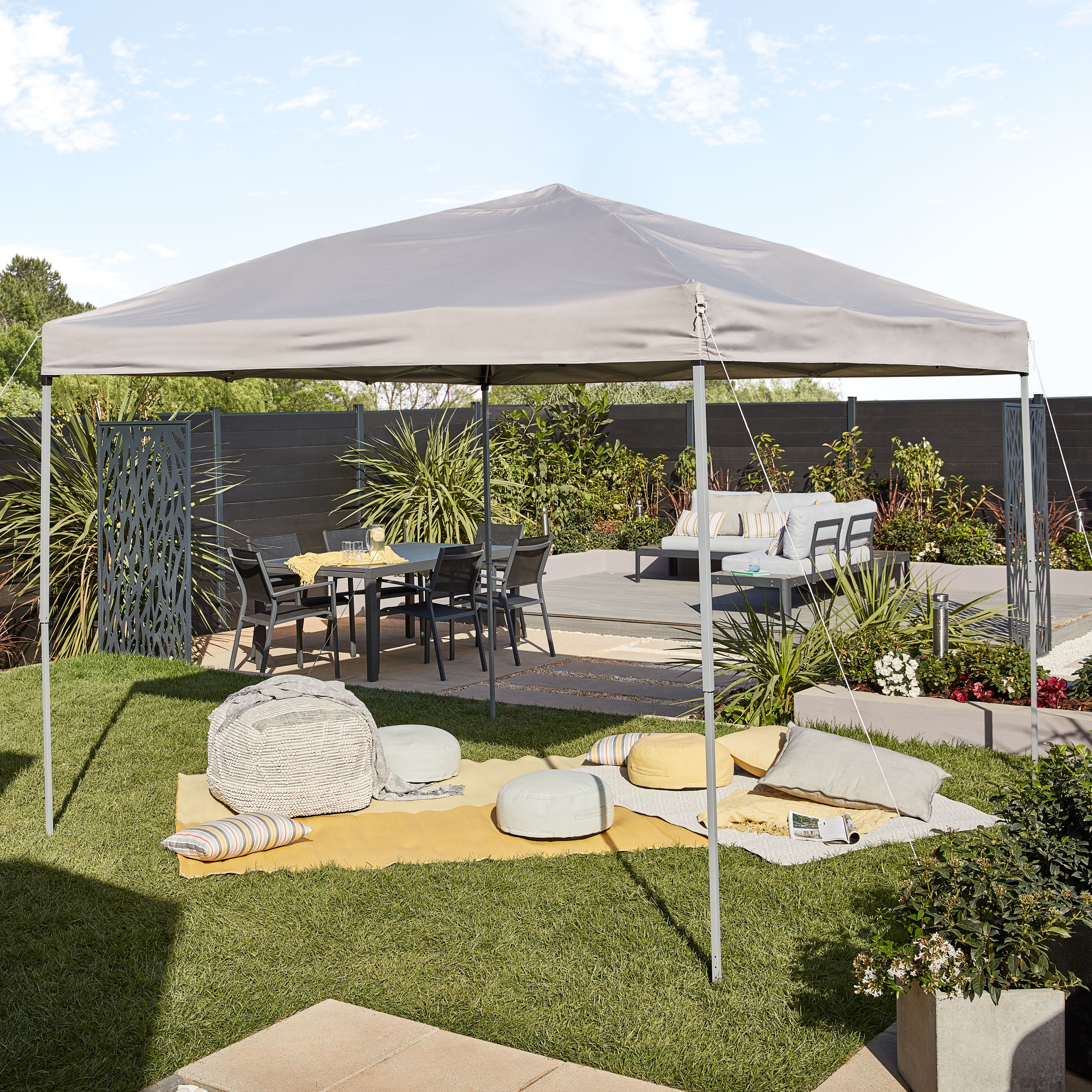 Blooma Urilia White Square Gazebo, (W)2.95m (D)2.95m - Assembly ...