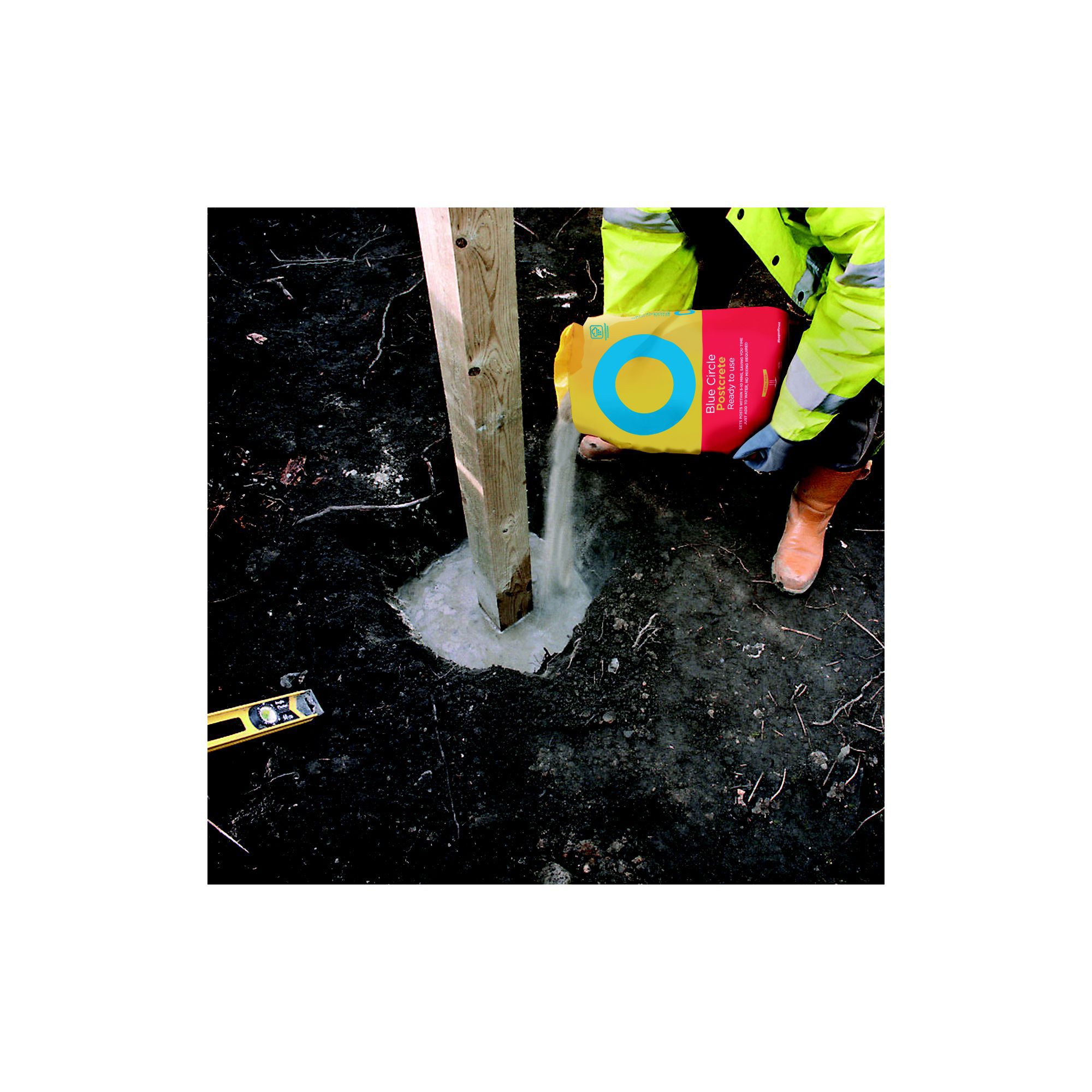 Blue Circle Postcrete, 20kg Bag - Ready mixed | DIY at B&Q