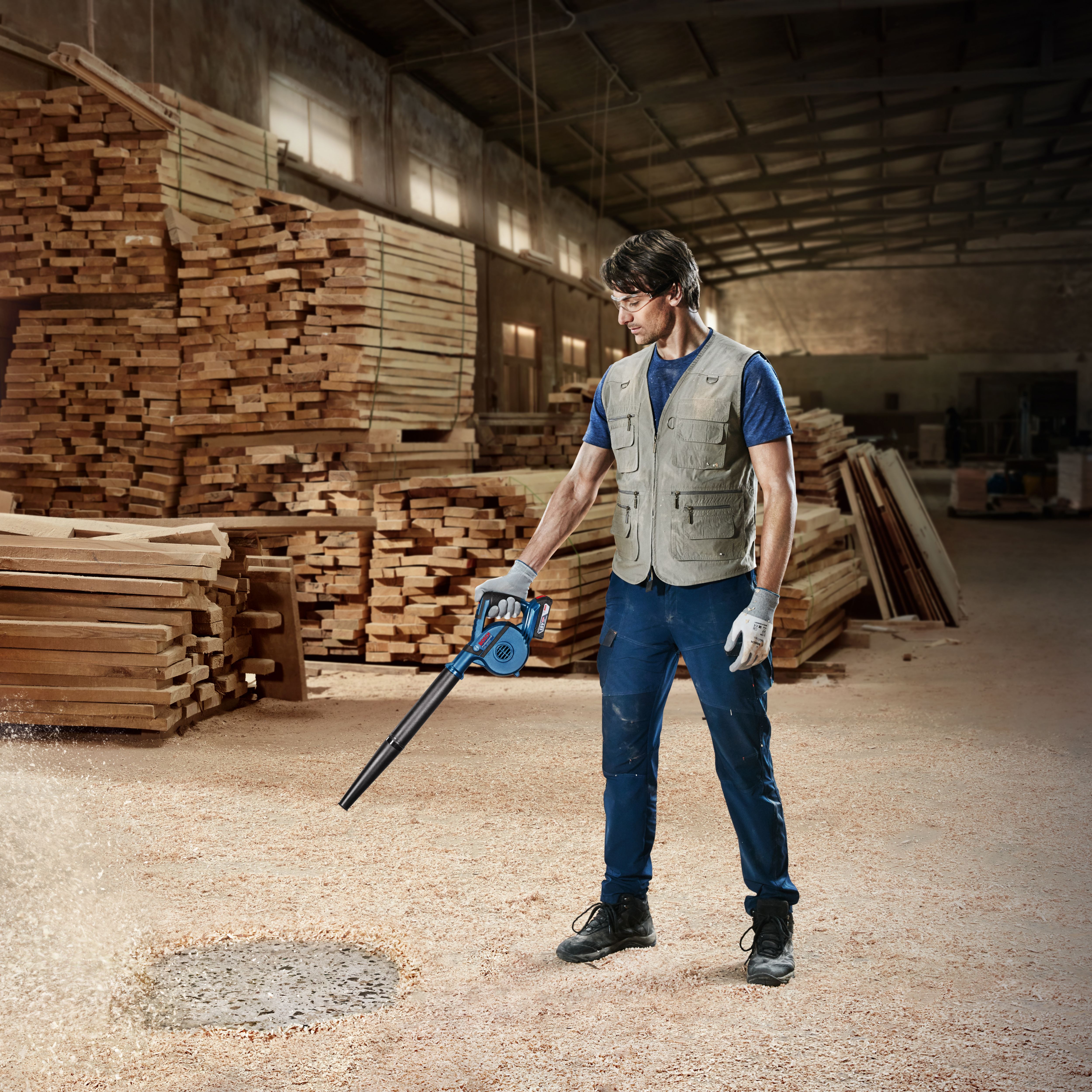 Bosch Professional GBL 18V-120 Cordless 18V Blower - BARE