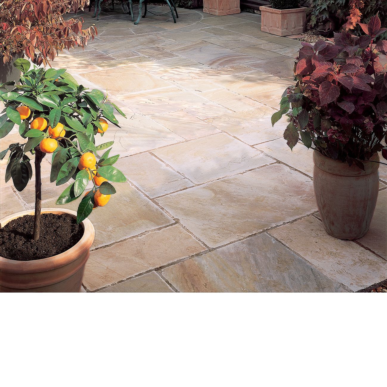 Bradstone Natural sandstone Fossil buff Sandstone Paving set, 15.3m² ...