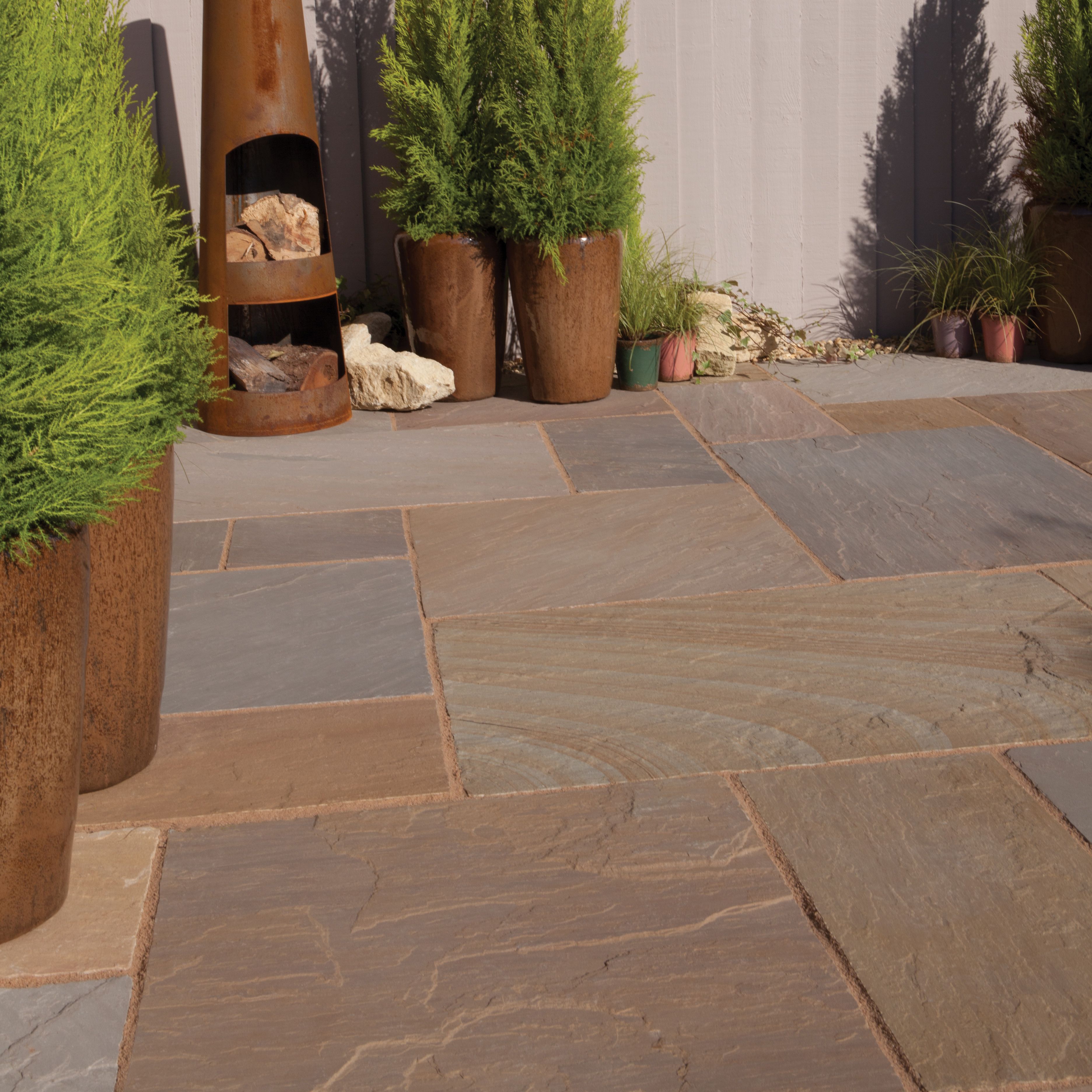 Bradstone Natural sandstone Rustic buff Sandstone Paving set, 19.52m² ...