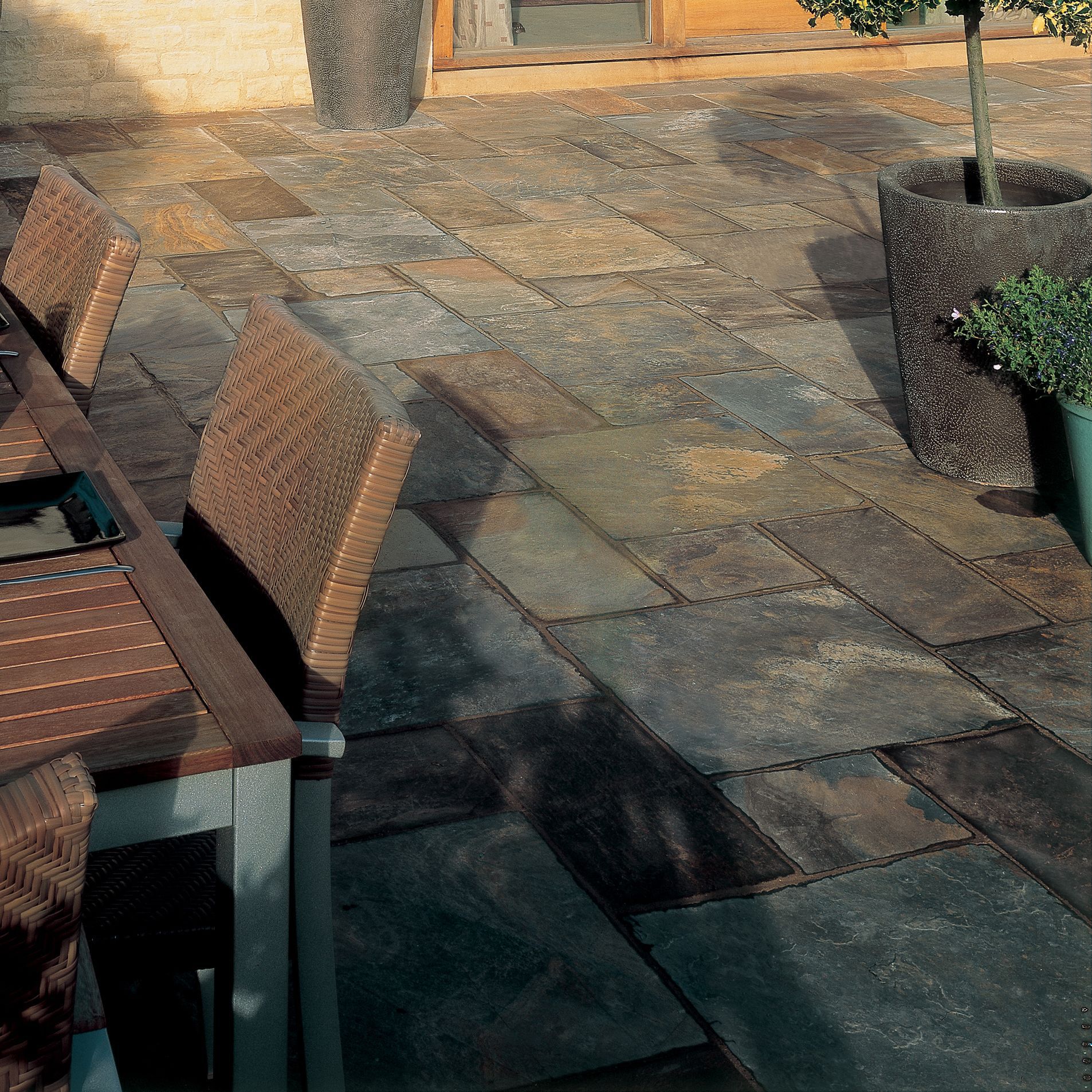 Bradstone Natural slate Vijaya gold Slate Paving set, 10.2m² (L)3690mm ...