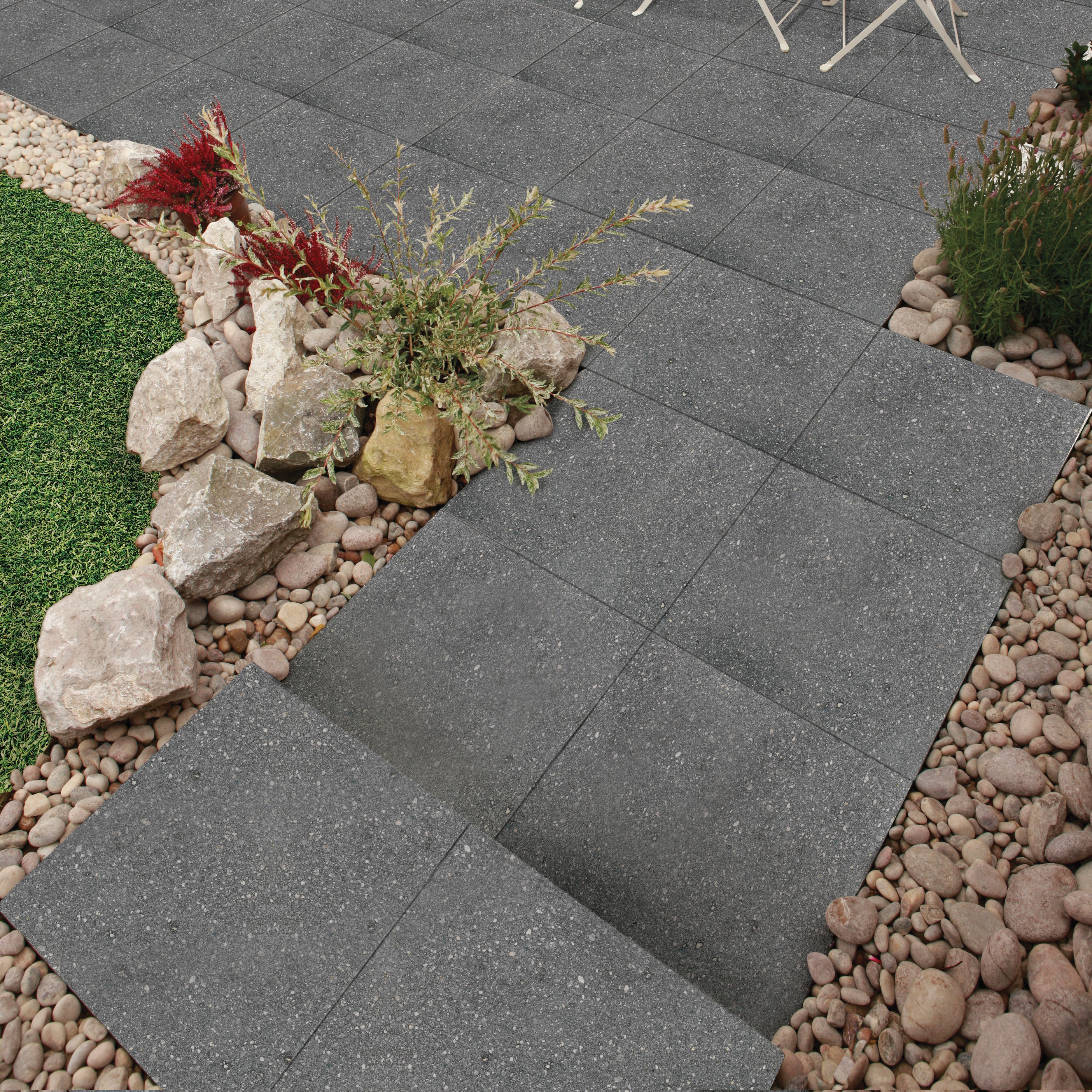 Bradstone Panache ground Midnight grey Concrete Paving slab, 8.1m² (L ...