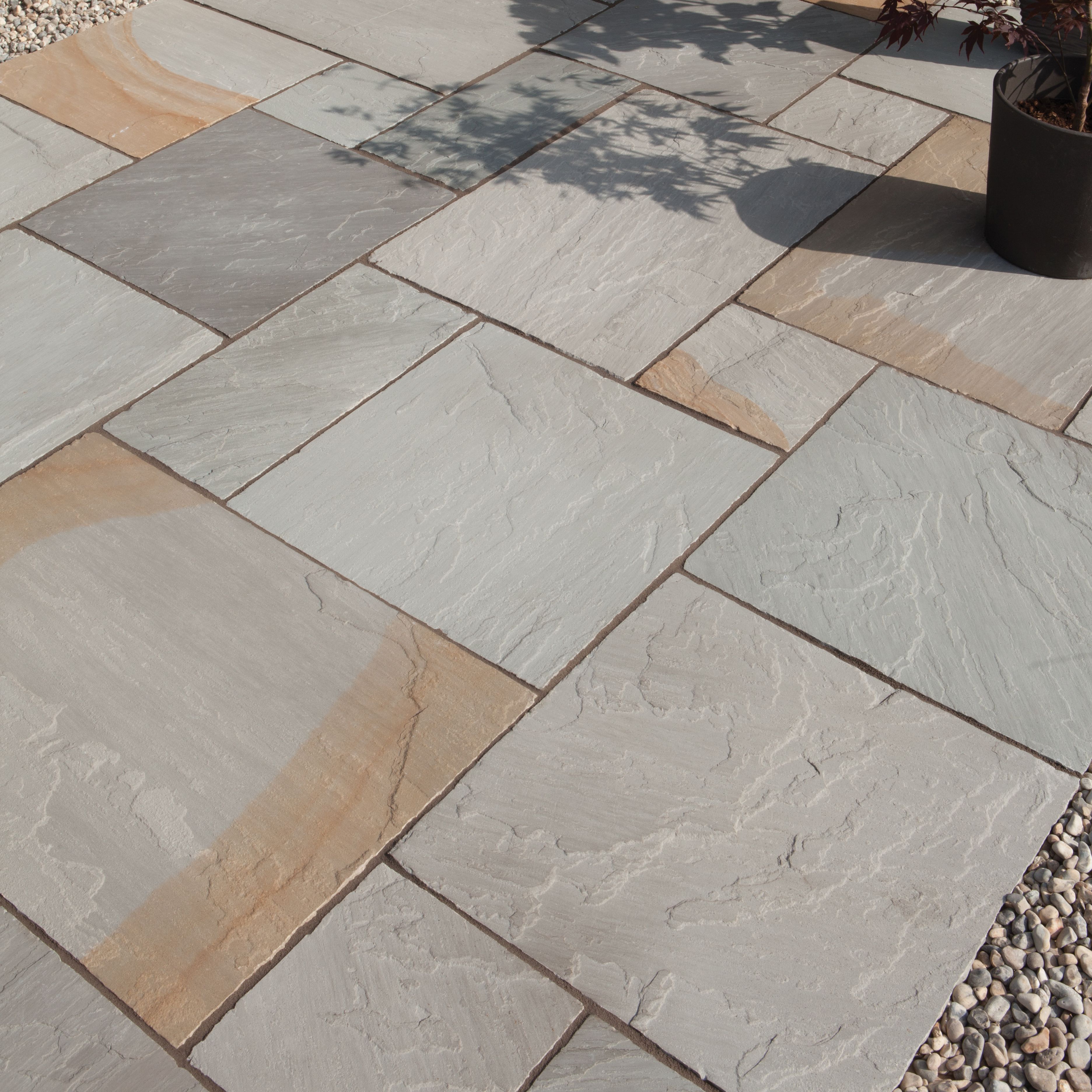Bradstone Rustic grey Sandstone Paving set, 17.86m² (L)600mm (W)600mm ...
