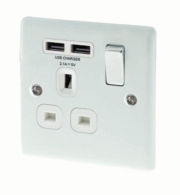 British General Raised Switched Screwed Socket with USB, 2.1 x2 & White ...