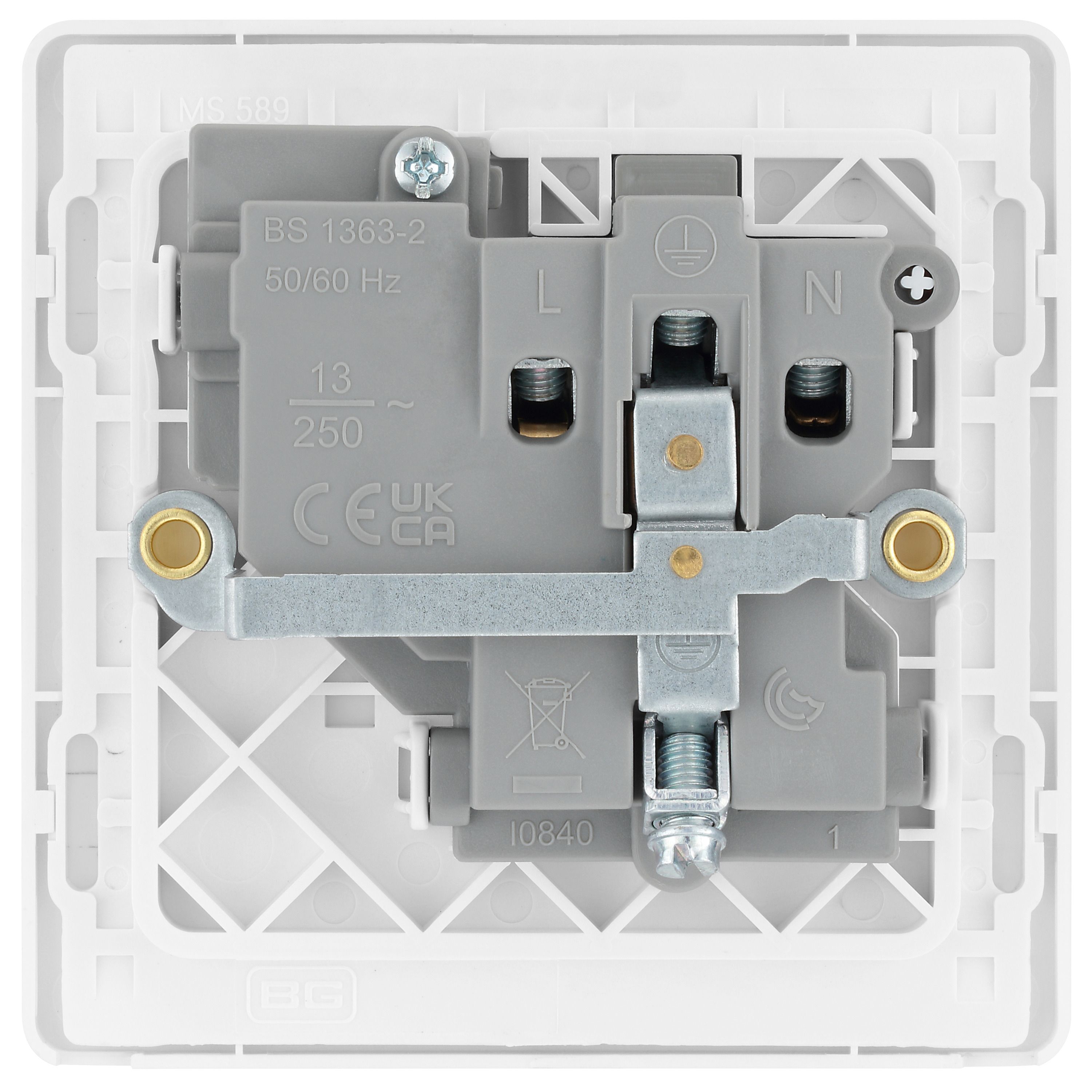 British General Single 13A White Switched socket & White inserts
