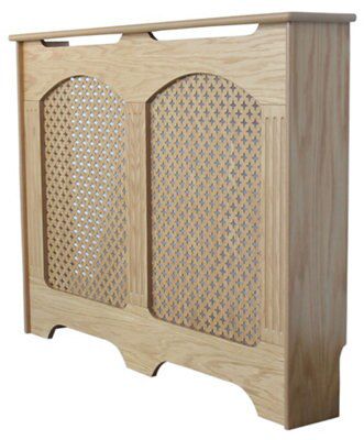 Cambridge Medium Oak veneer Traditional Radiator cover | DIY at B&Q