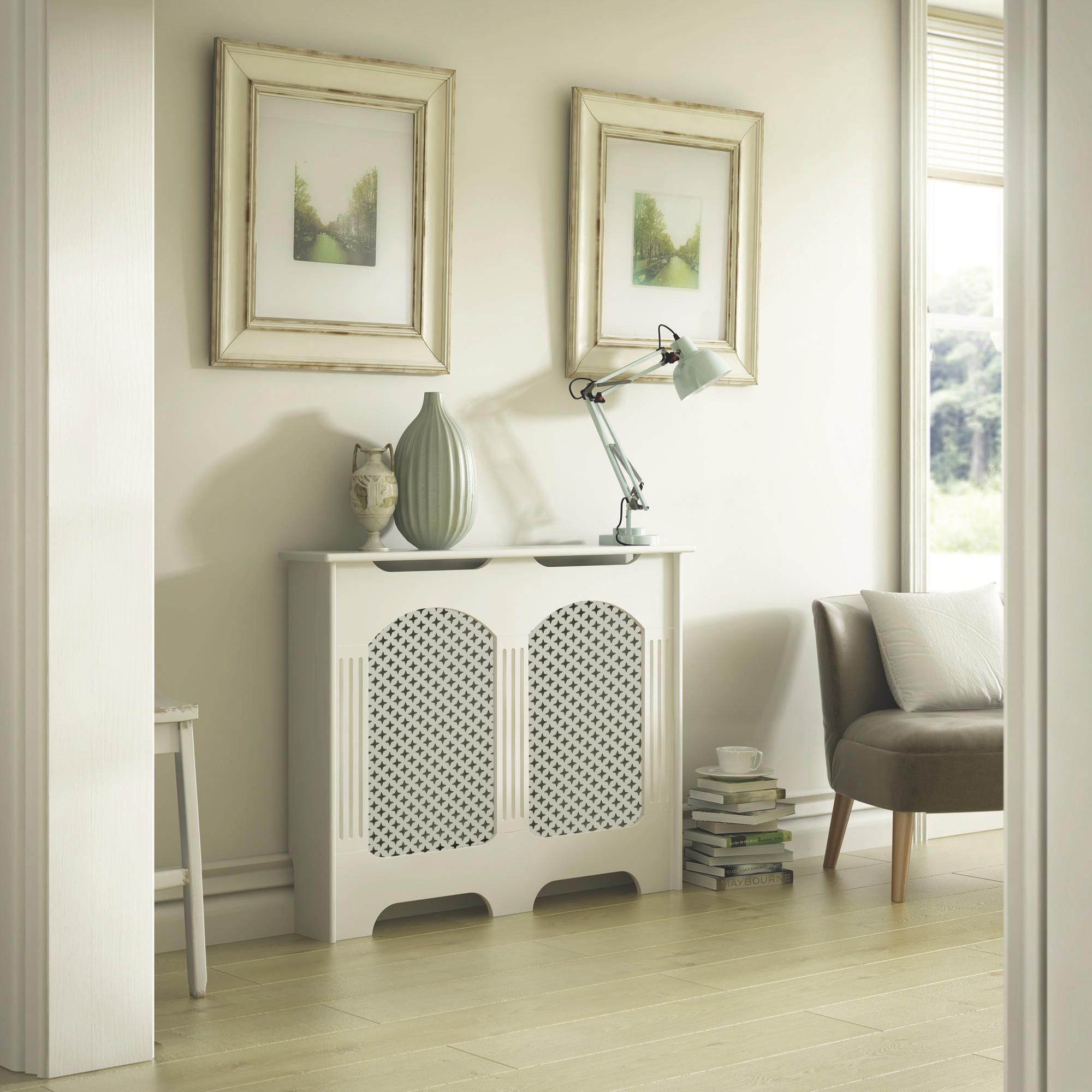 Cambridge Small White Traditional Radiator cover 800mm(H) 1017mm(W ...