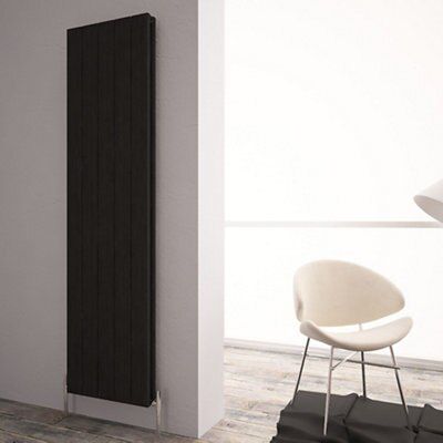 Carisa Monza Vertical Designer Radiator, Black (W)470mm (H)1800mm | DIY ...