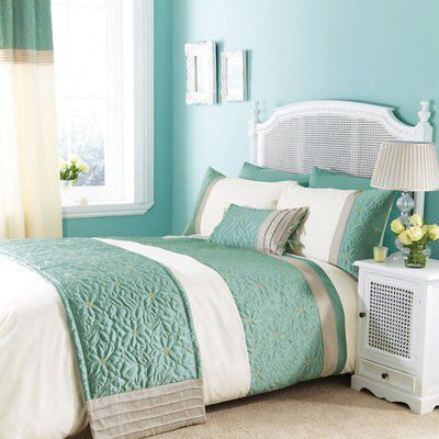 Chartwell Amy Floral Duck egg Double Bedding set | DIY at B&Q