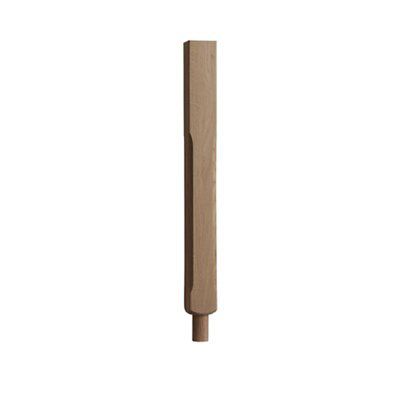 Cheshire Mouldings Oak Spigot newel post Newel (W)90mm | DIY at B&Q