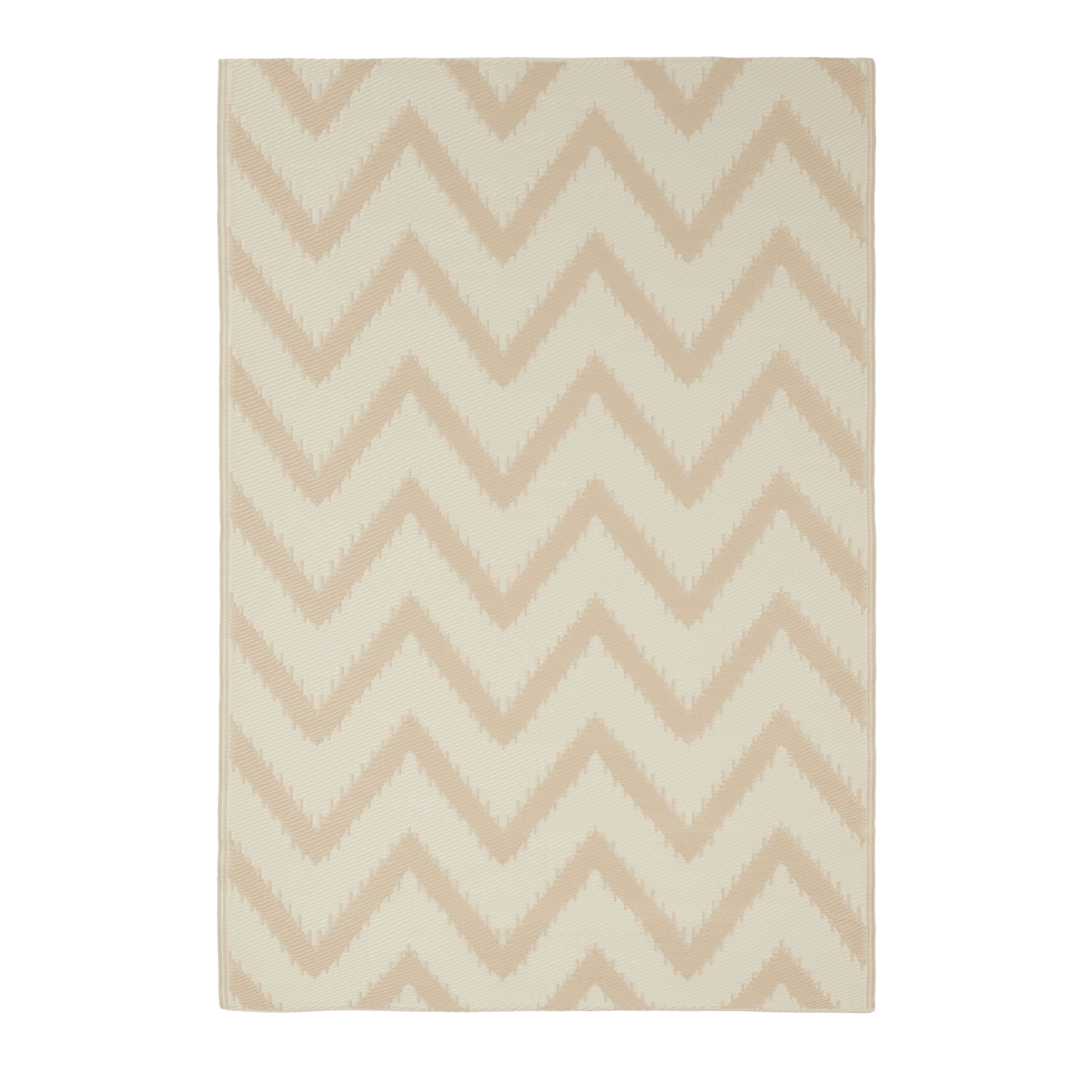 Chevron Birch & sesame Outdoor Rug 170cmx120cm | DIY at B&Q