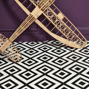 Vinyl Flooring and Self Adhesive Vinyl Tiles | Flooring | B&Q