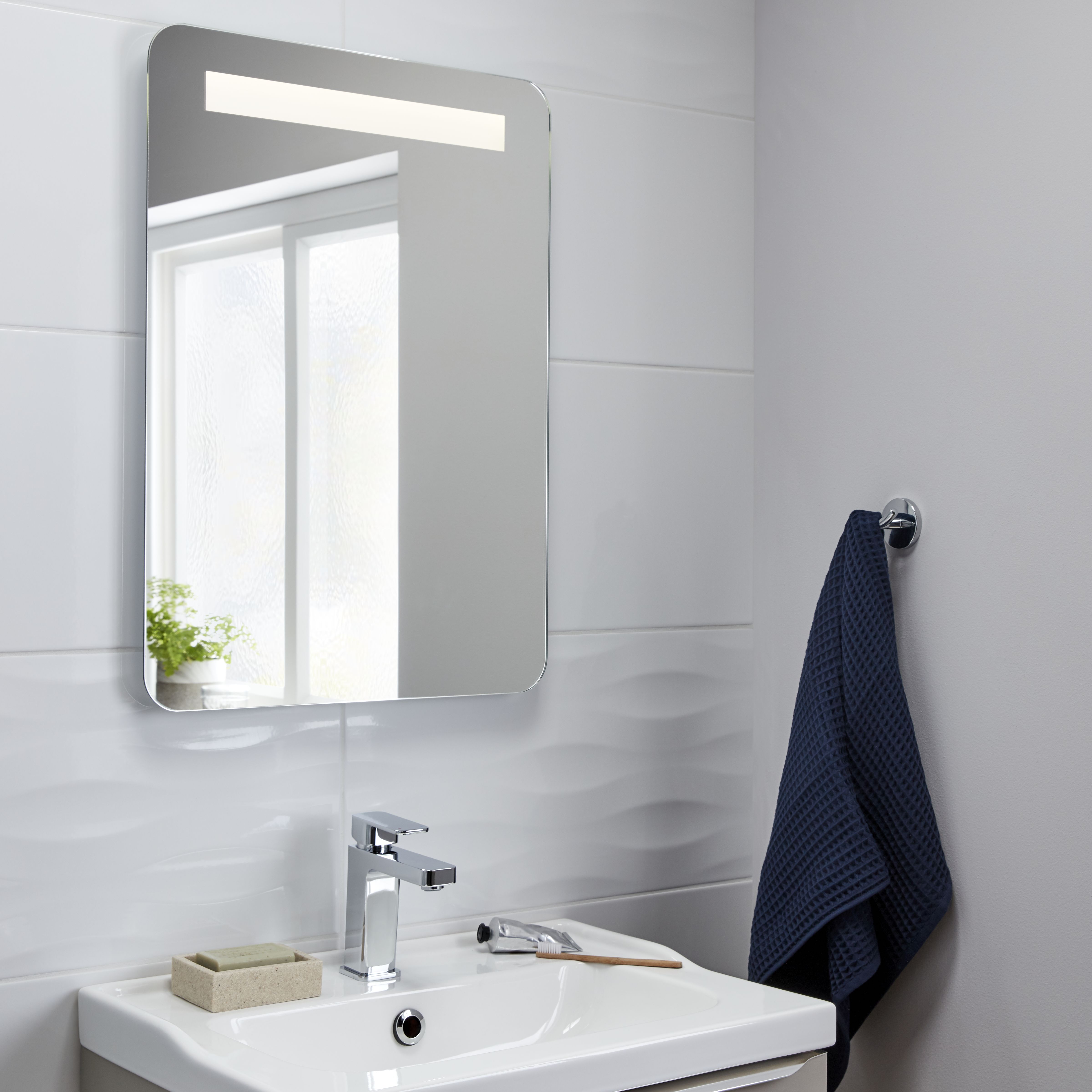 Cooke & Lewis Colwell Rectangular Wall-mounted Bathroom Illuminated ...