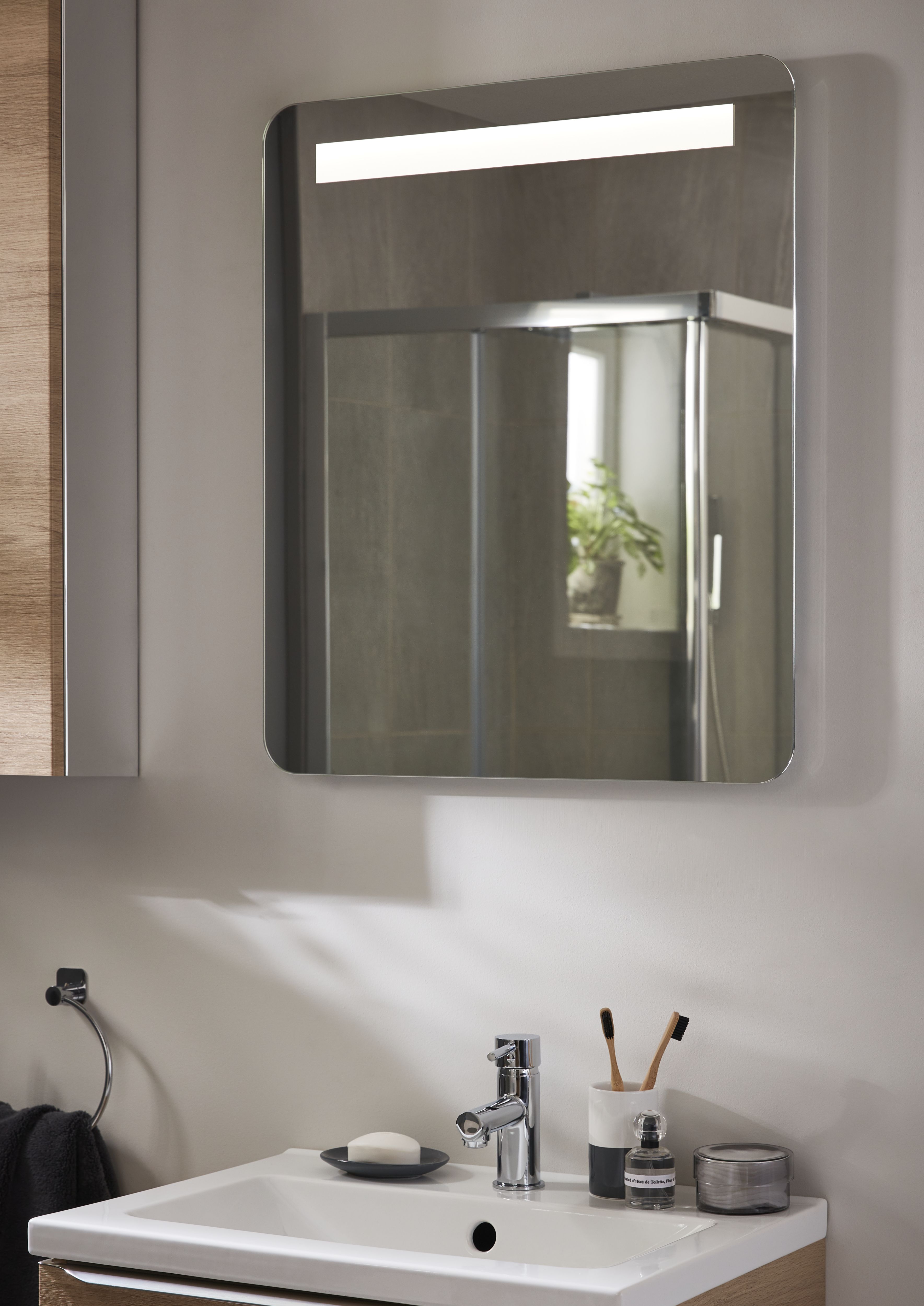 Cooke & Lewis Colwell Rectangular Wall-mounted Bathroom & WC ...