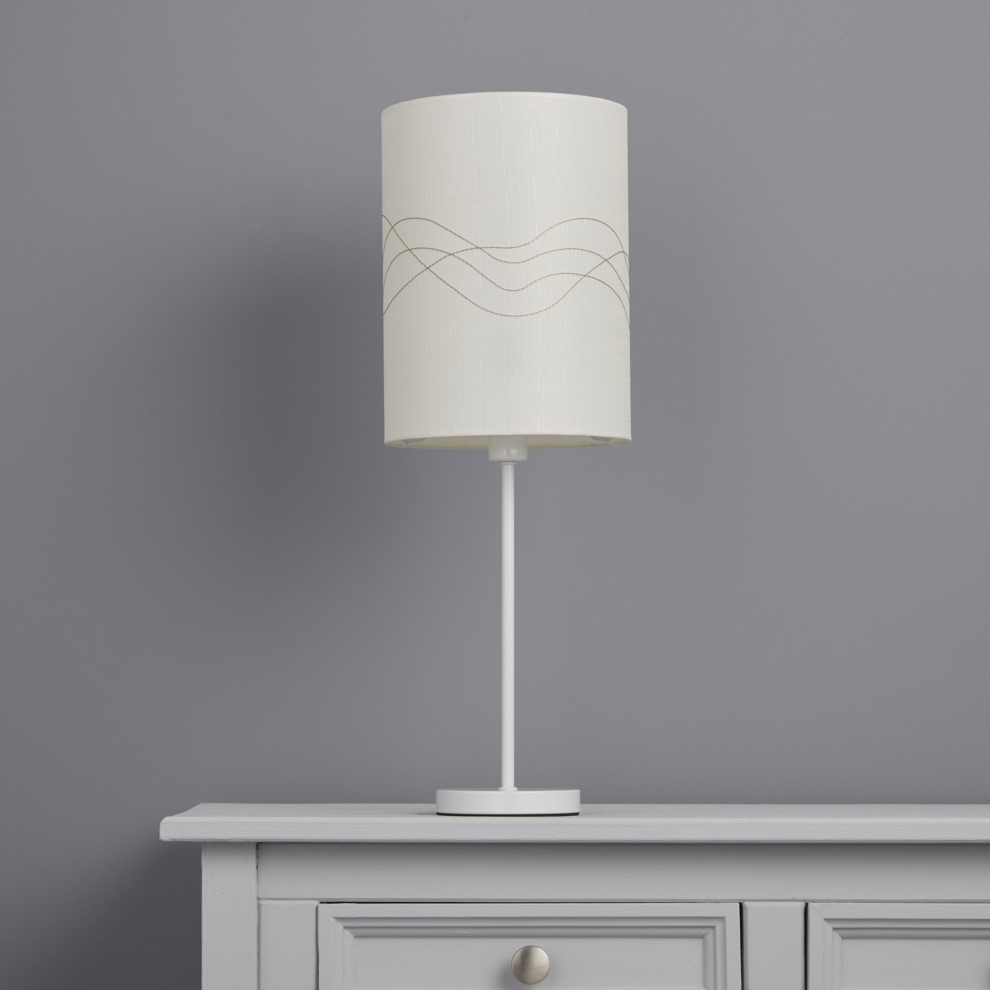 Cream Embroidered Light shade (D)19cm