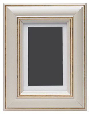 Cream Single Picture frame (H)22cm x (W)17cm