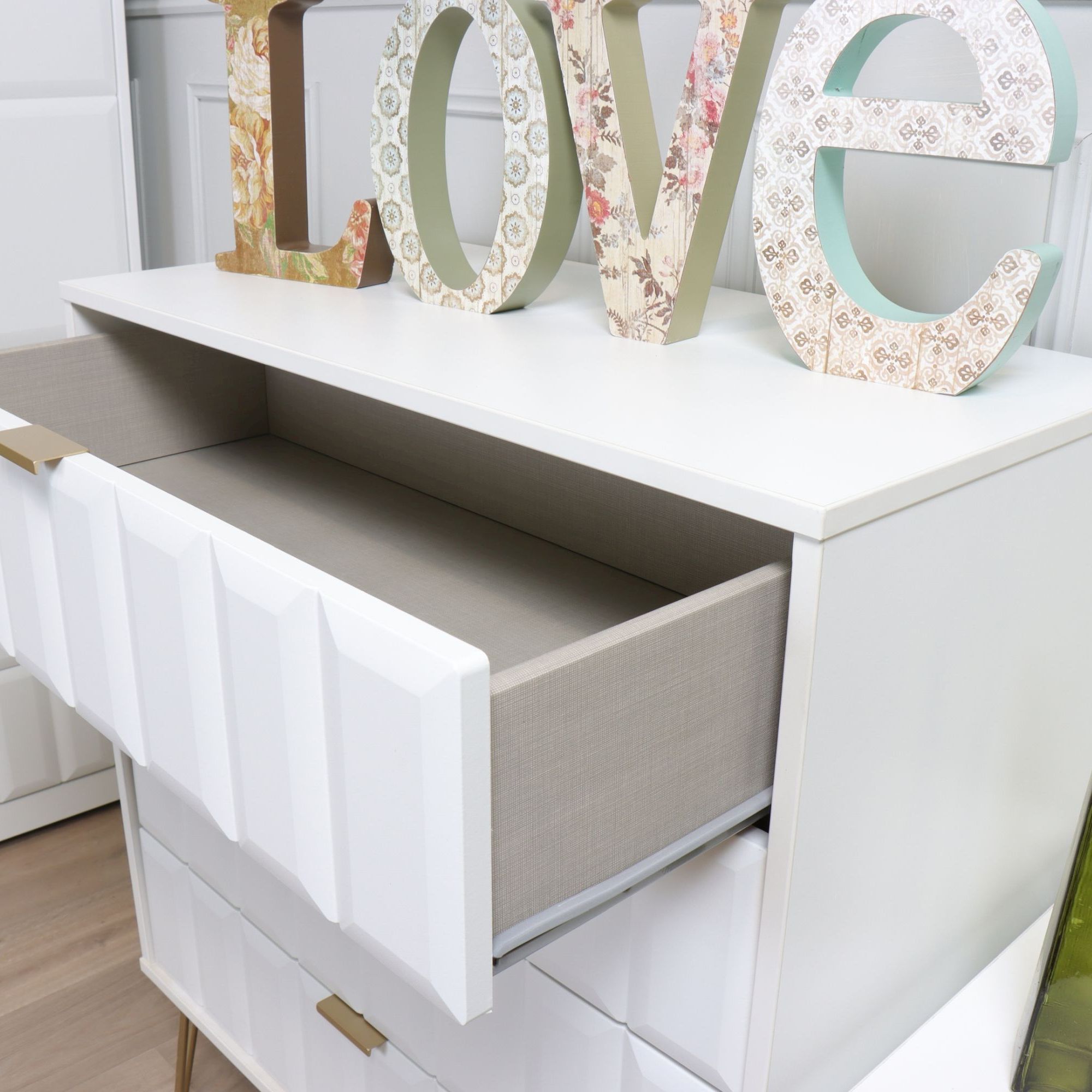 Cube White Rectangular Freestanding Framed mirror, (H)50.5cm (W)48cm