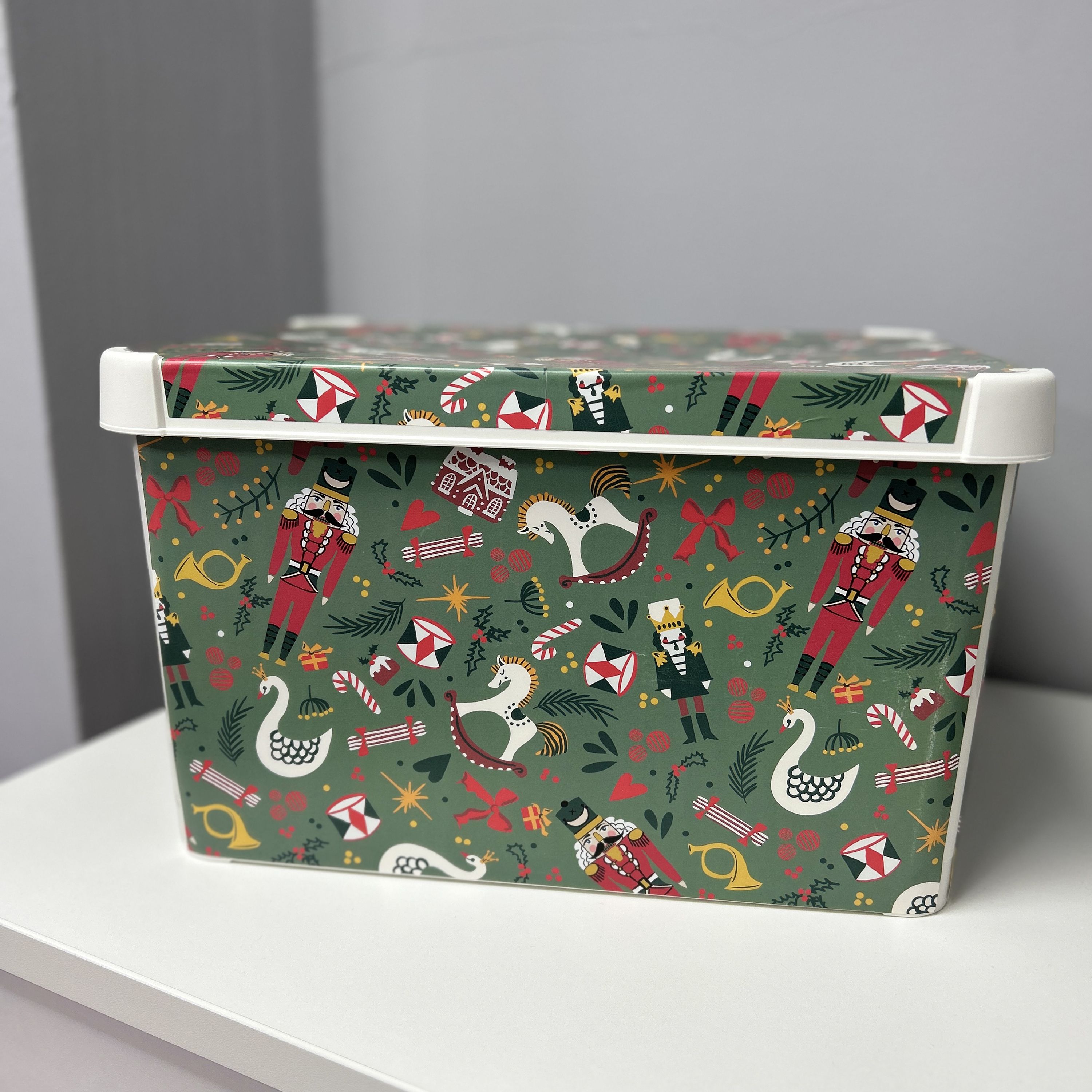 Curver Stockholm Home for Christmas storage box (L) 400mm x (W) 300mm ...