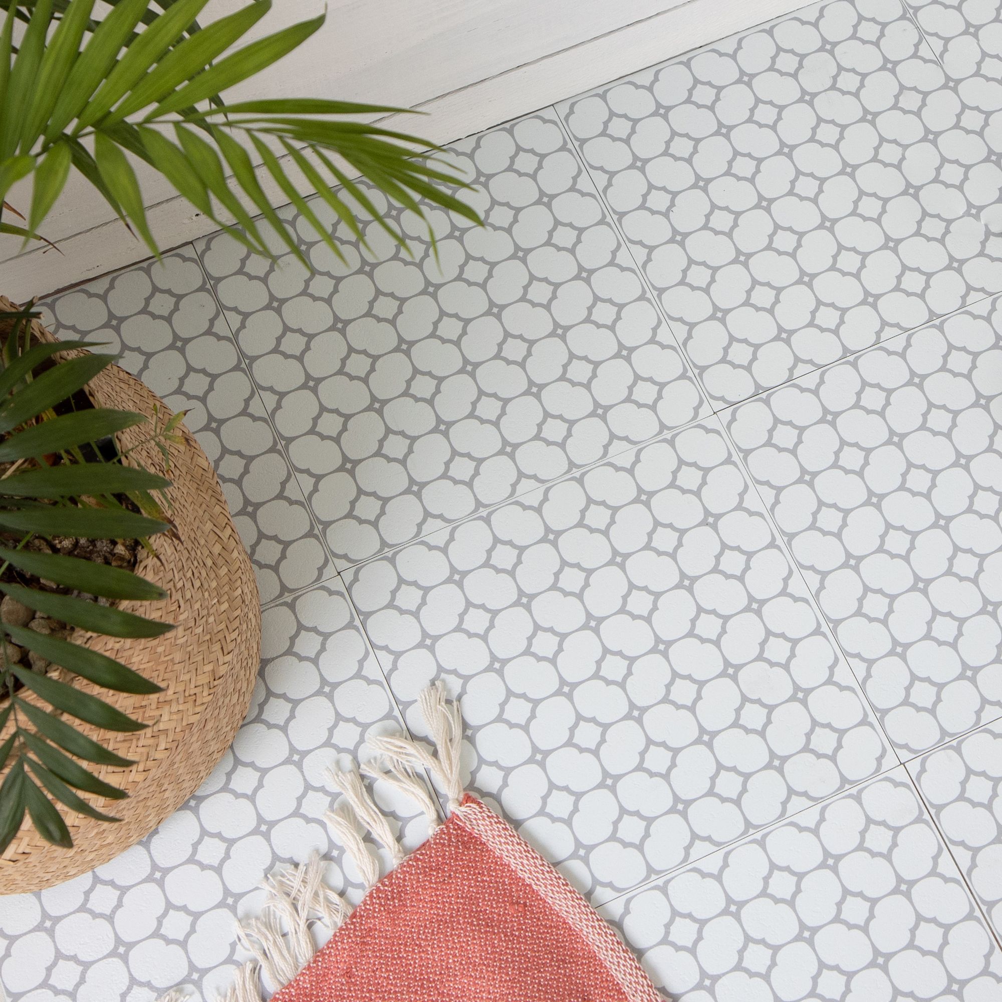 D-C-Fix Bloomy Grid Grey & white Patterned Mosaic effect Self-adhesive ...