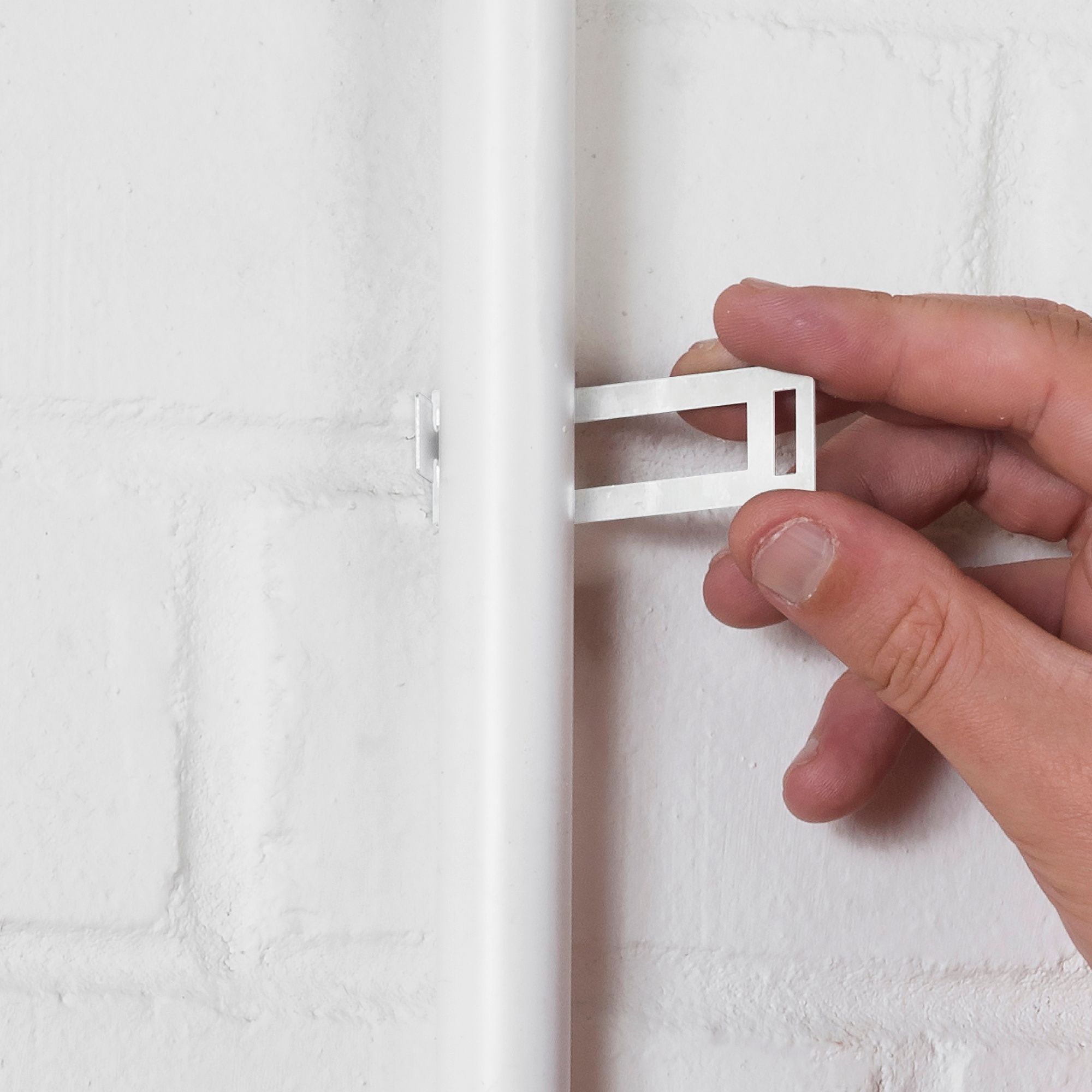 D-Line Steel 20mm White Fire-rated Conduit saddle, Pack of 5