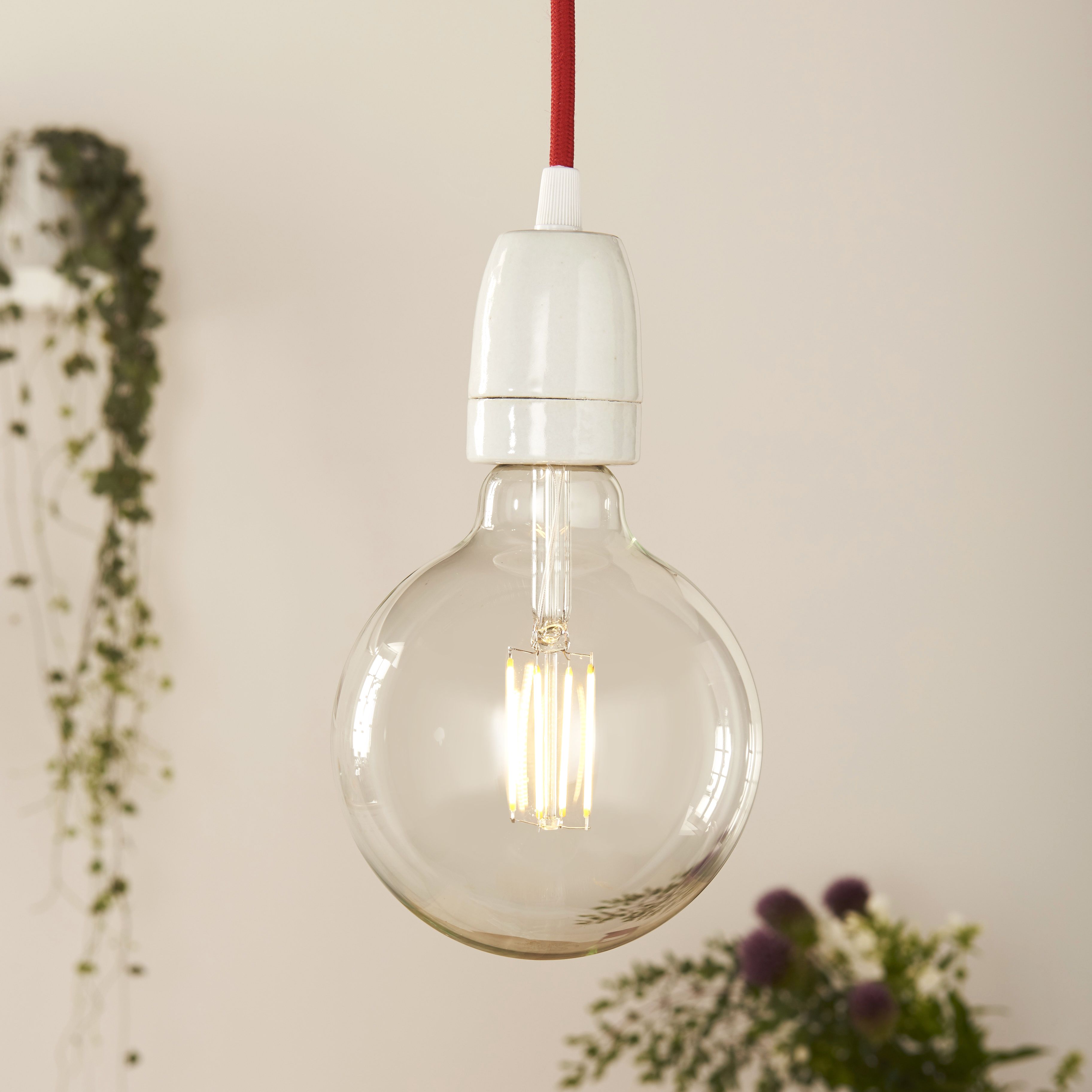 Diall E27 7W 806lm Globe Warm white LED Filament Light bulb