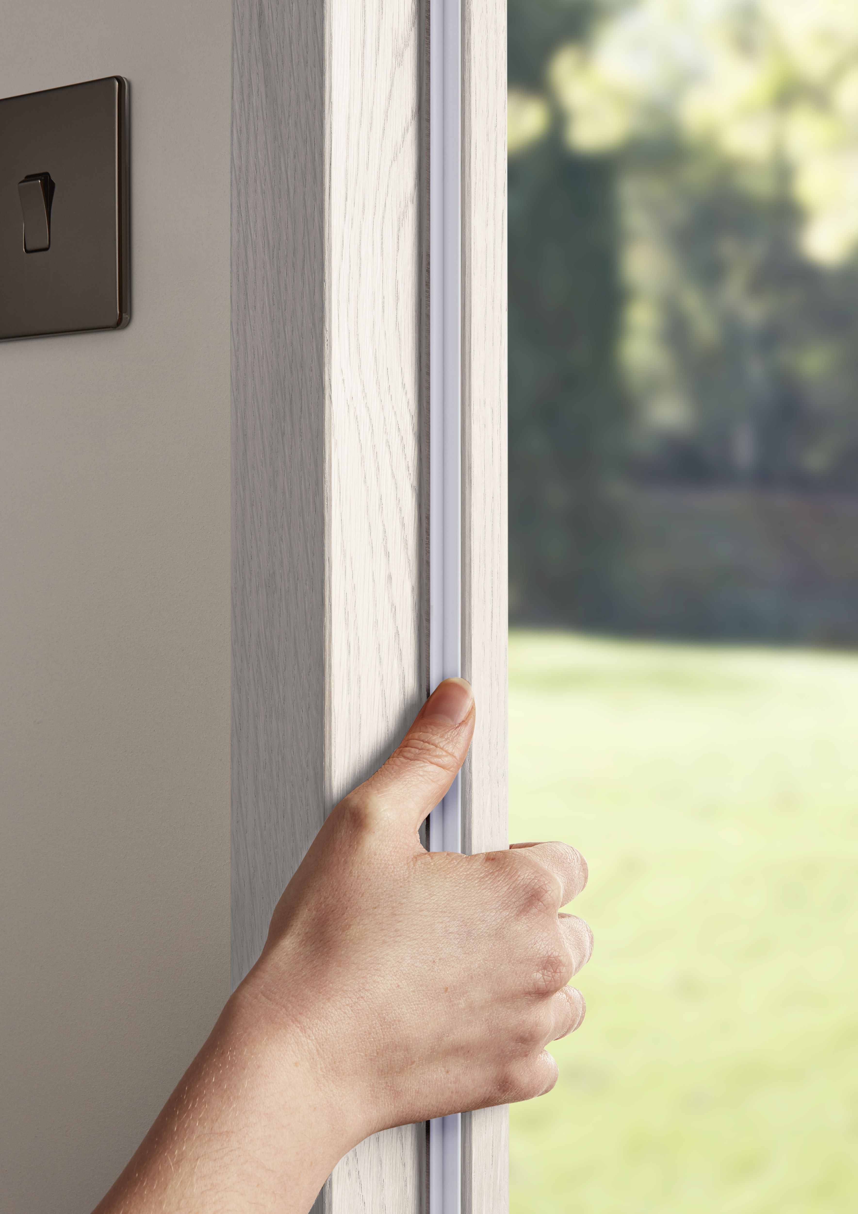 Diall White PVC Draught excluder, (L)1.05m