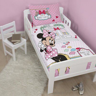 Disney Minnie Mouse Minnie Mouse Pink & white Junior Bedding set | DIY ...
