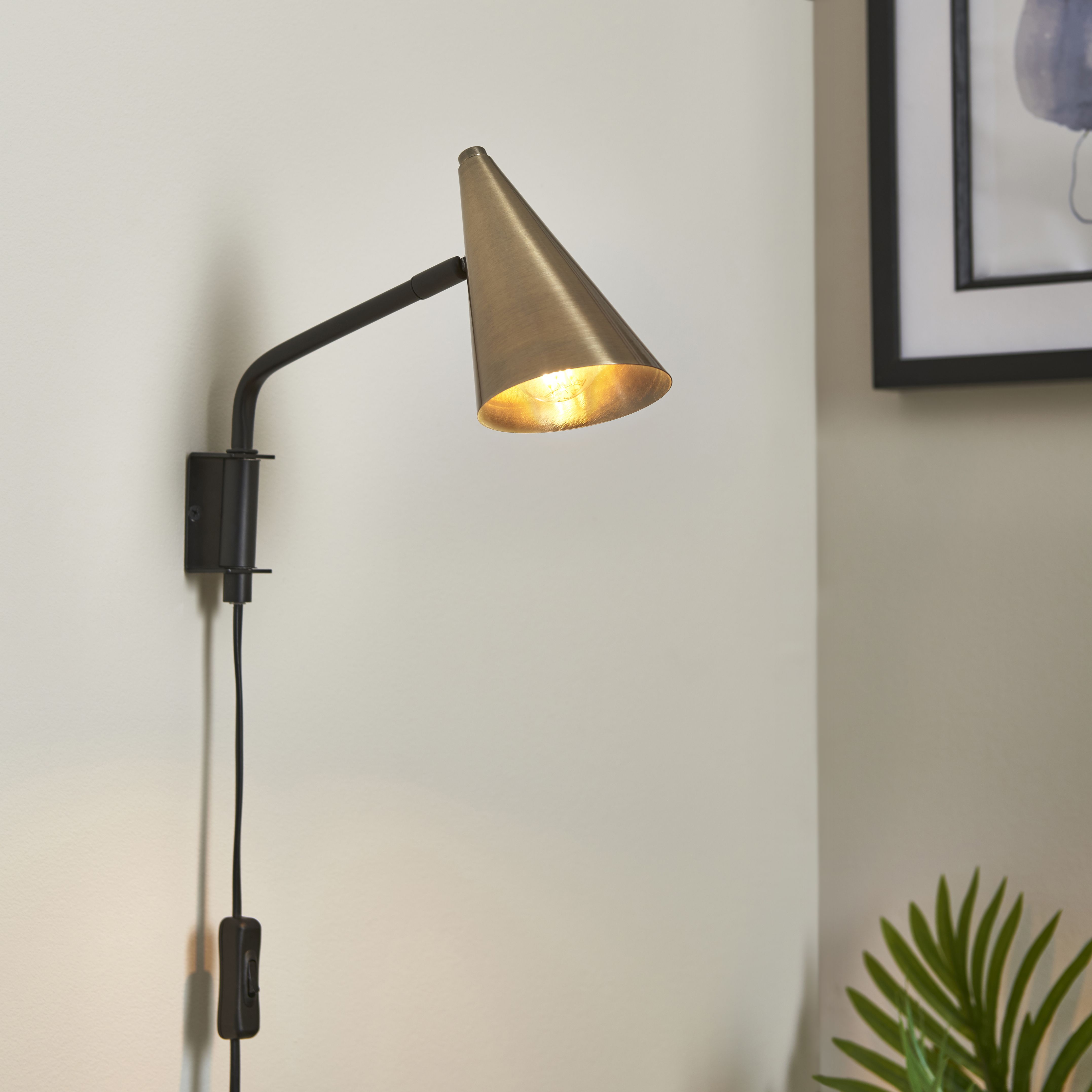 Dual modern Matt Plug-in Wall light | DIY at B&Q