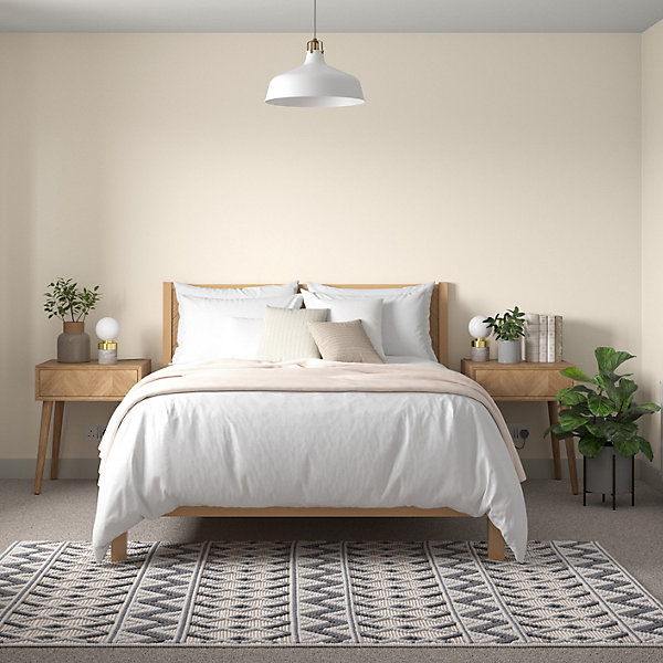 Dulux Walls & ceilings Ivory lace Matt Emulsion paint, 5L Dulux Walls & ceilings Ivory lace Matt Emulsion paint, 5L